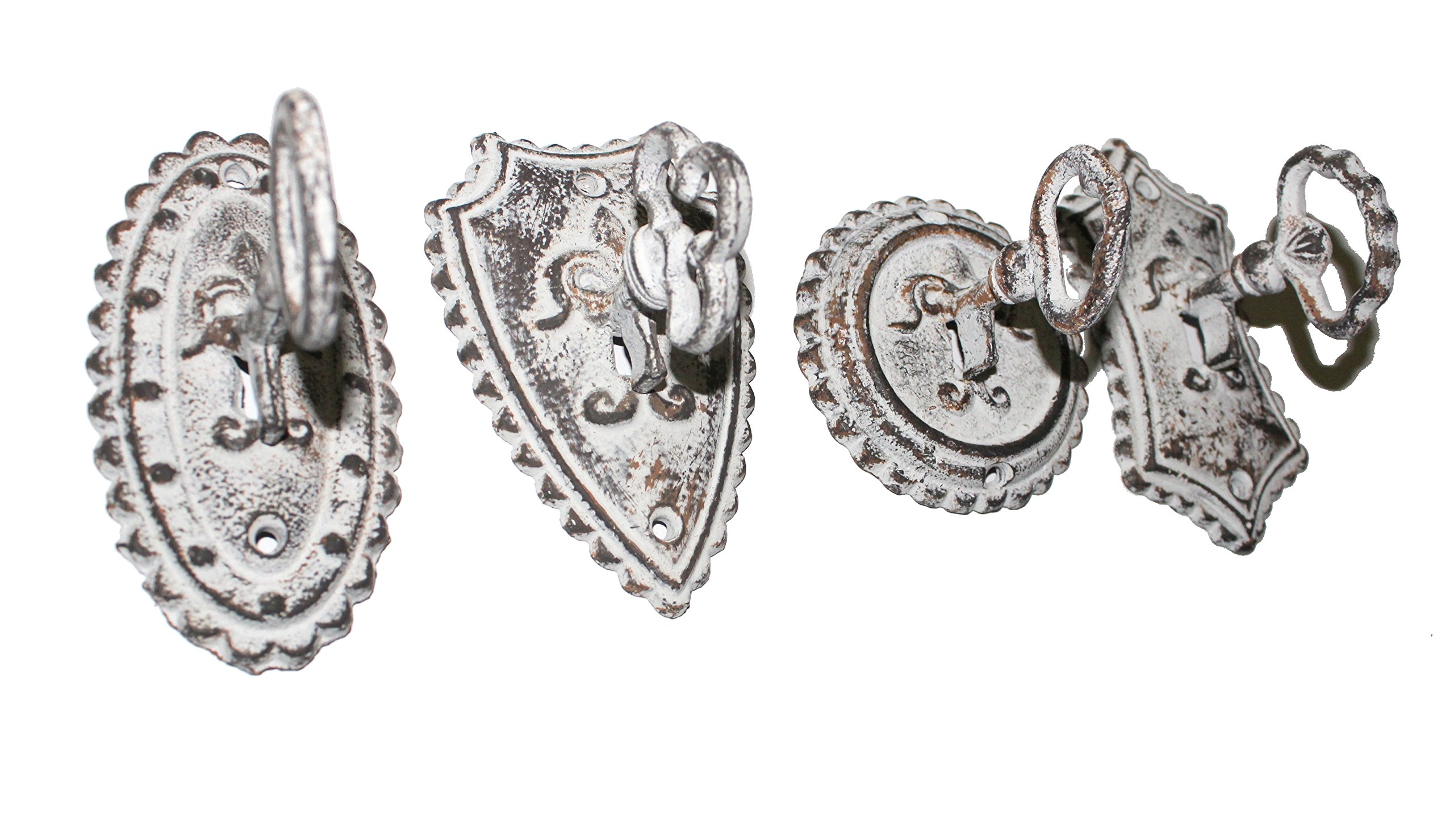 CTW Vintage Key Metal Hooks Set of 4, Antique White