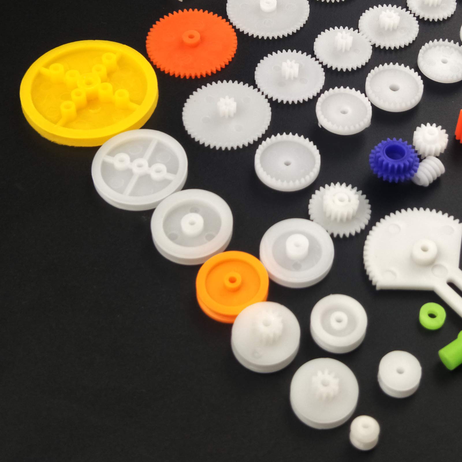 EUDAX 82 pcs Plastic Gear Package Kit DIY Gear Assortment Accessories Set for Toy Motor Car Robot Various Gear Axle Belt Bushings