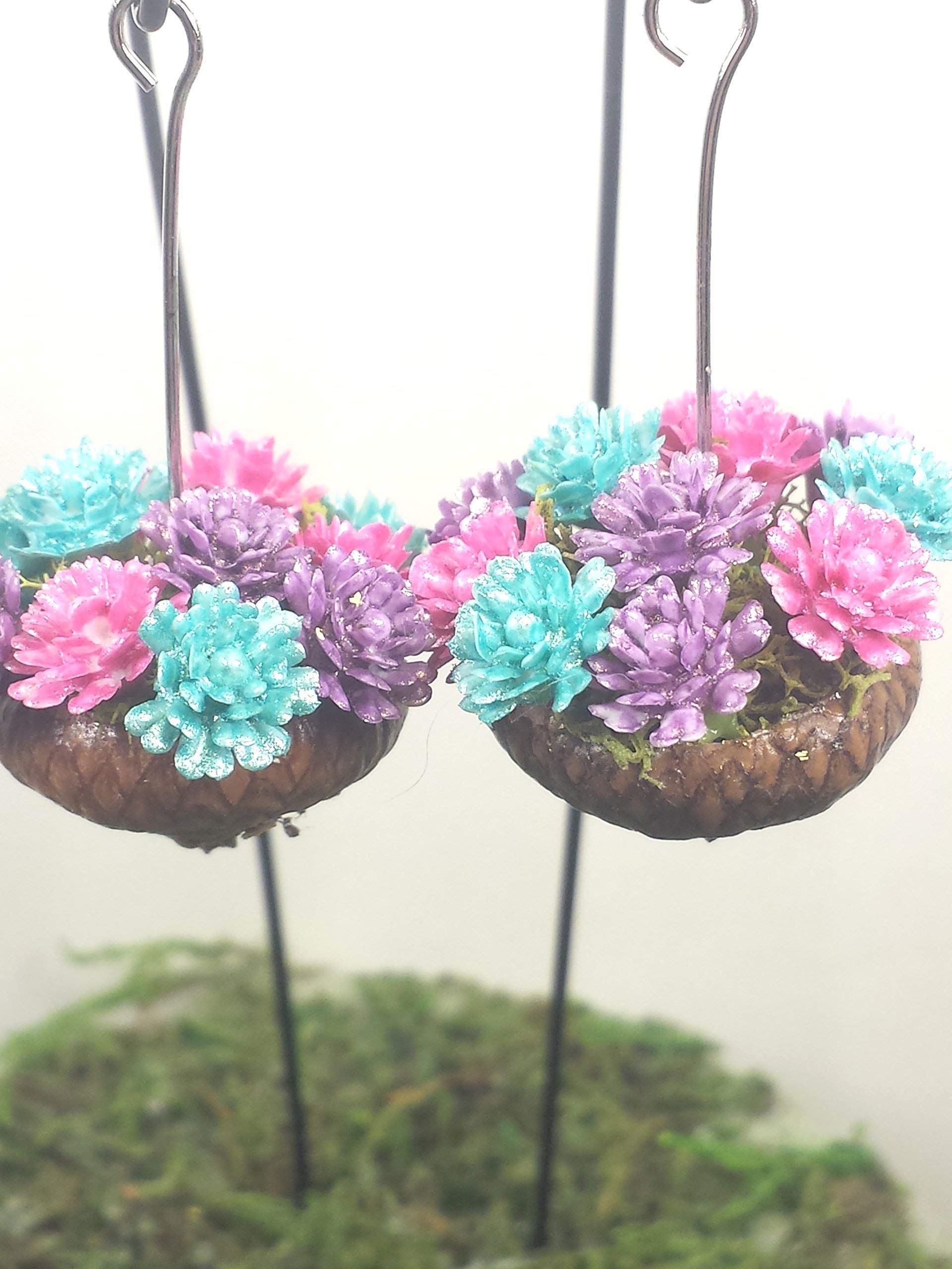 Fairy Garden Accessories. Set of 2. Miniature Hanging Flower Baskets. Acorn Planters. Dollhouse, Terrarium Décor.