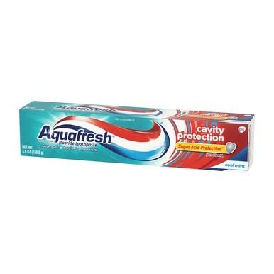 Aqua Fresh Cavity Protection Fluoride Toothpaste Cool Mint -5.6 Ounce (Pack of 2)