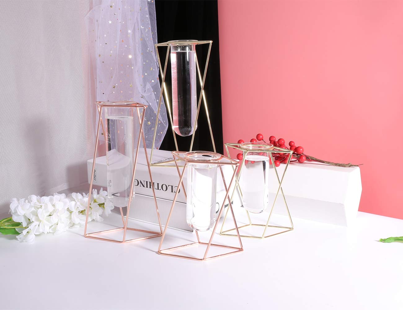 Aoderun Glass Flower Vase with Metal Stand Modern Geometry Desktop Glass Planter Indoor Hydroponics Plants for Home Office Garden Wedding Decor (Gold, M)