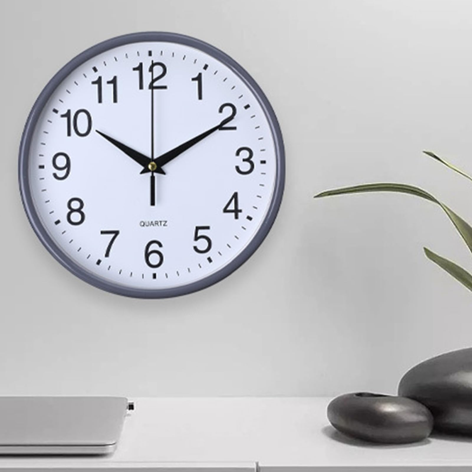 AOKID Trendy Wall Clock Round Wall Clock Simple Style High-Precision Battery Operated Easy-to-Read Non-Ticking Quartz Clock for Wall Decor Wall Clock Grey