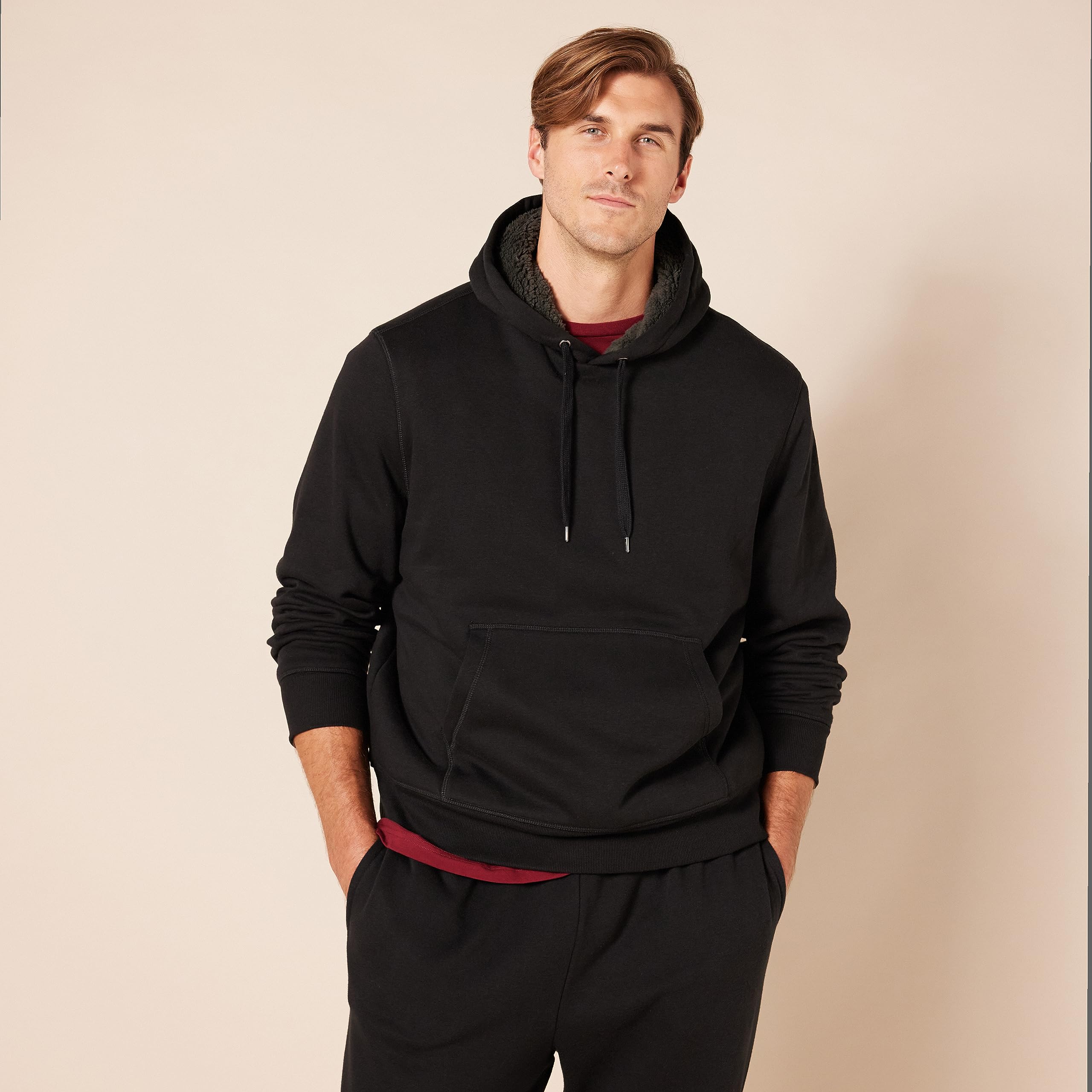 Amazon Essentials Men's Sherpa-Lined Pullover Hoodie, Black, Large