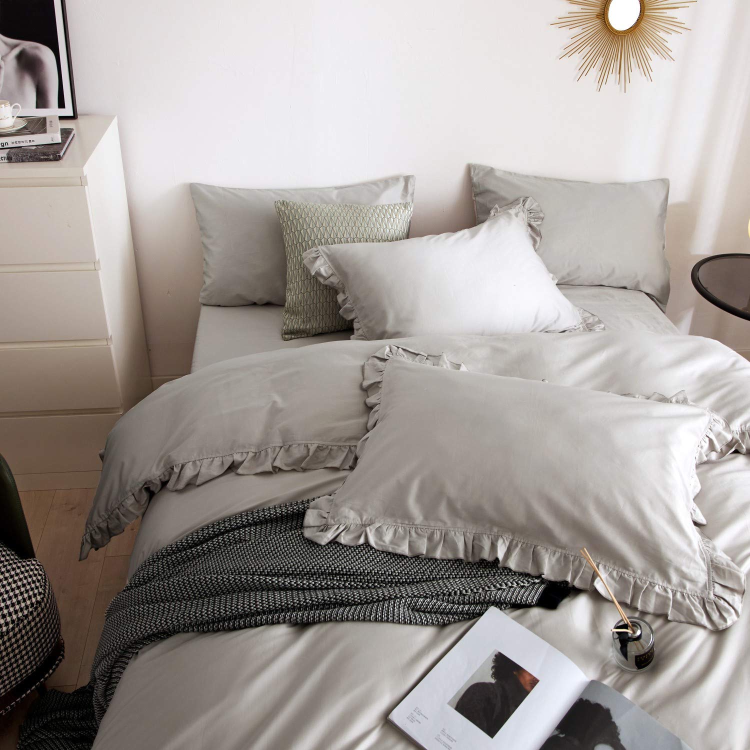 Dolce Mela Queen Size, Luscious 6 Piece Duvet Cover Set with Beautiful Ruffle Edge, 100% Long Staple Combed Cotton, Hypoallergenic, All-Season, Grey, DM809Q