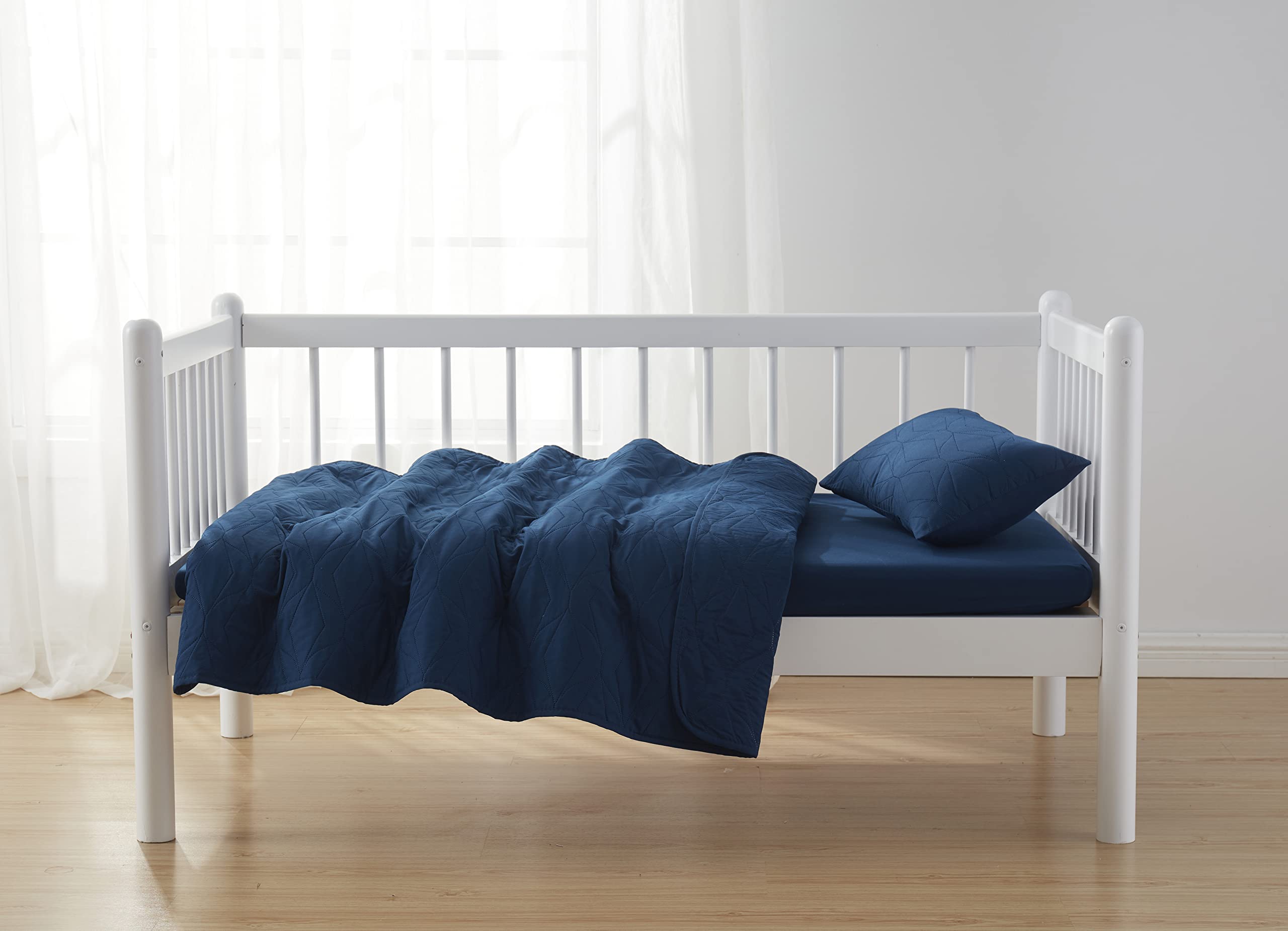 Clara Clark Toddler Bedding Set, All Season Toddler Quilts, 3PC Bedspread Coverlet Set - Ultra Soft and Breathable Kids Bedding, Navy Blue