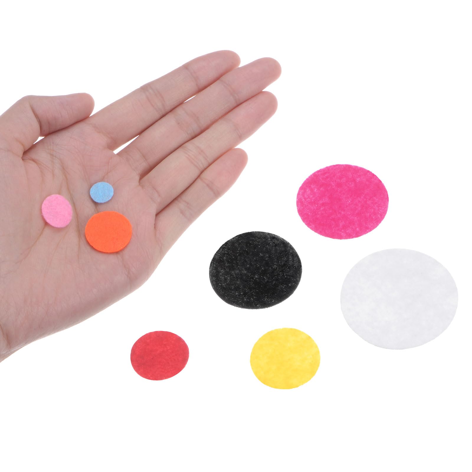 HARFINGTON 100pcs Round Felt Circles, 20mm 3/4" Pre Cut Felt Craft Pads Non-Woven Mini Felt Fabric Circles for DIY Sewing Handcraft Cut Projects Craft Finishing, White