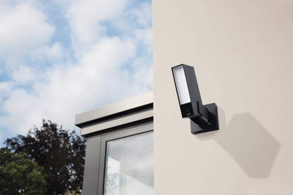 Pass & Seymour Netatmo c Camera, WiFi, Integrated Floodlight, Movement Detection, Night Vision, Without Fees, NOC01-US, Black Aluminium