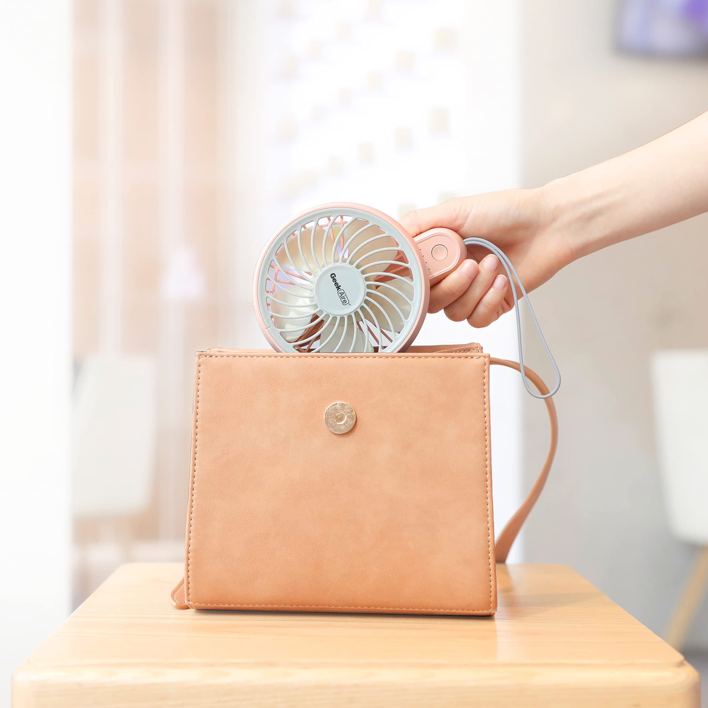 GeekAire 3.5 inch Rechargeable Mini Handheld Desk Portable Purse Travel Fan (Pink)