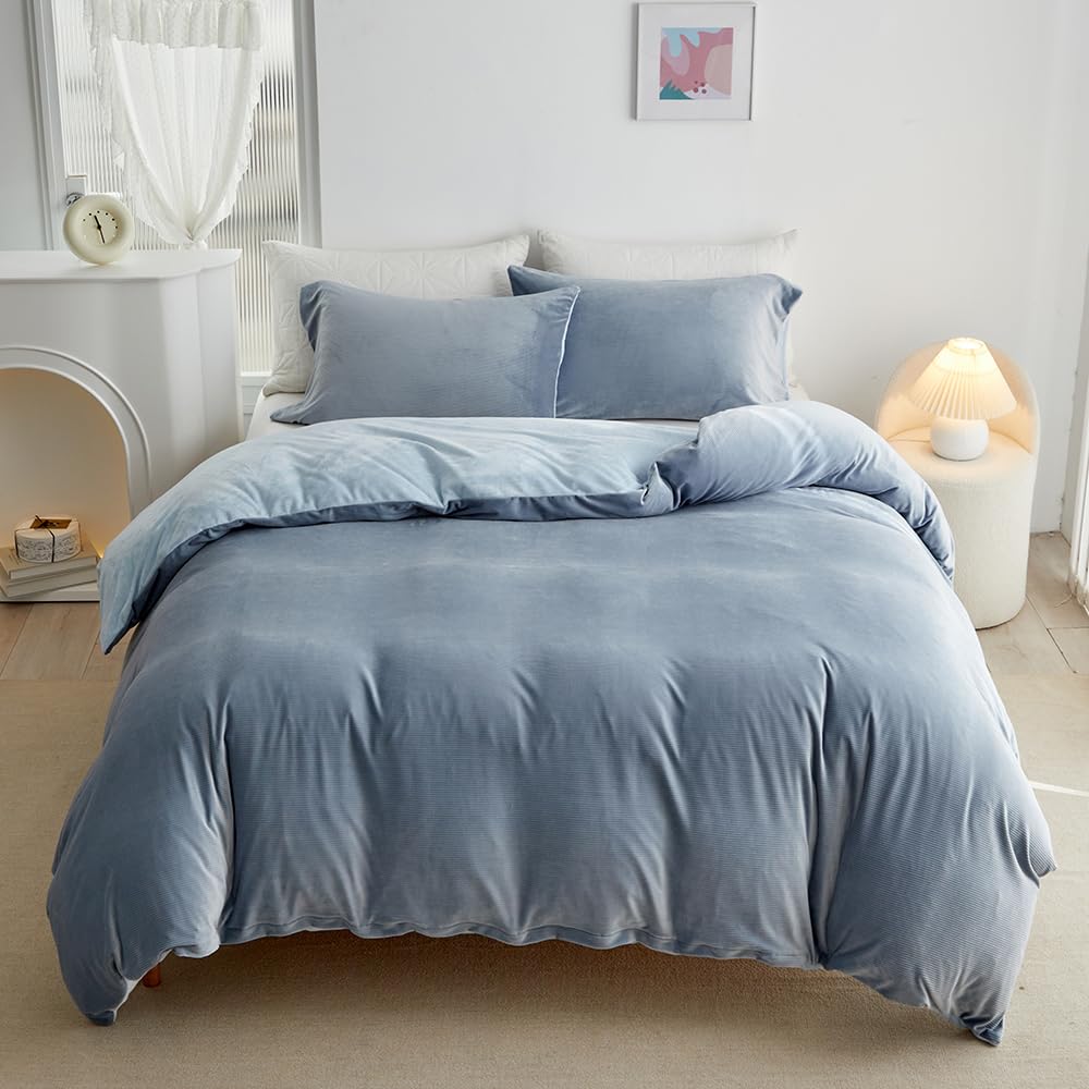 ARYURBU Flannel Queen Size Comforter Set, 3 Pieces Ultra-Soft Fuzzy Warm Luxury Grey Beding Set for Winter with 2 Pillow Cases