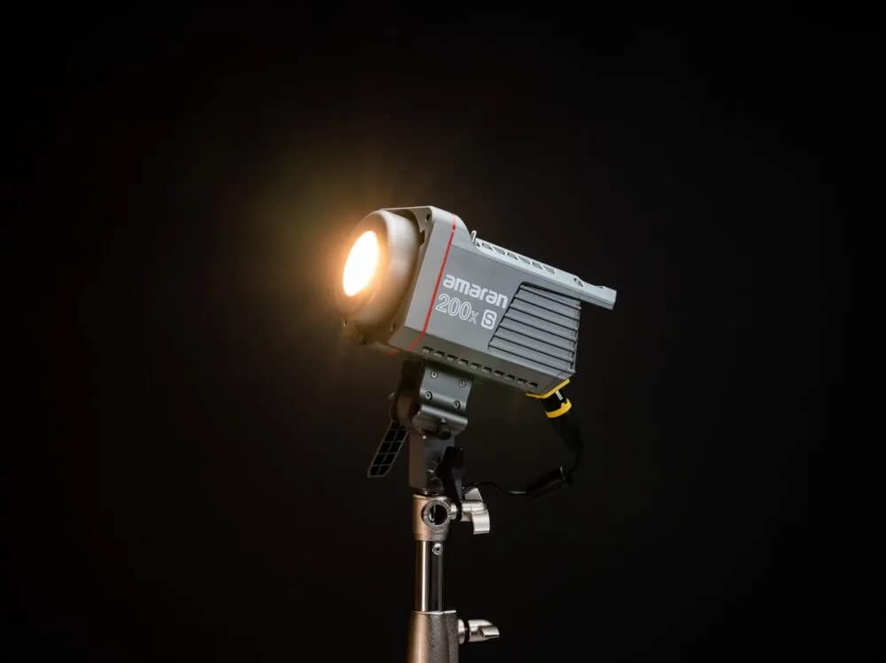 Aputure Amaran 200X S 200w COB LED Video Light with Ginisfoto Cloth Bi Color 2700-6500K, Upgraded TLCI 98+ CRI 95+ SSI 89+, 9 Lighting Effects, APP Control for Portrait, Studio, Interview and Filming