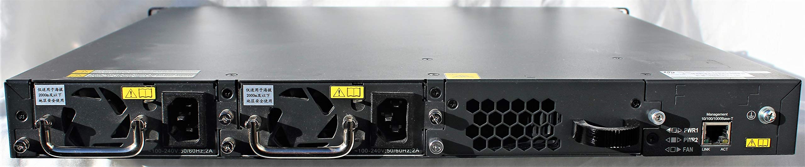 HP JC103A 5800-24G-SFP Switch - Switch - managed - 24 x Gigabit SFP + 4 x Gigabit SFP / 10 Gigabit SFP+ - rack-mountable