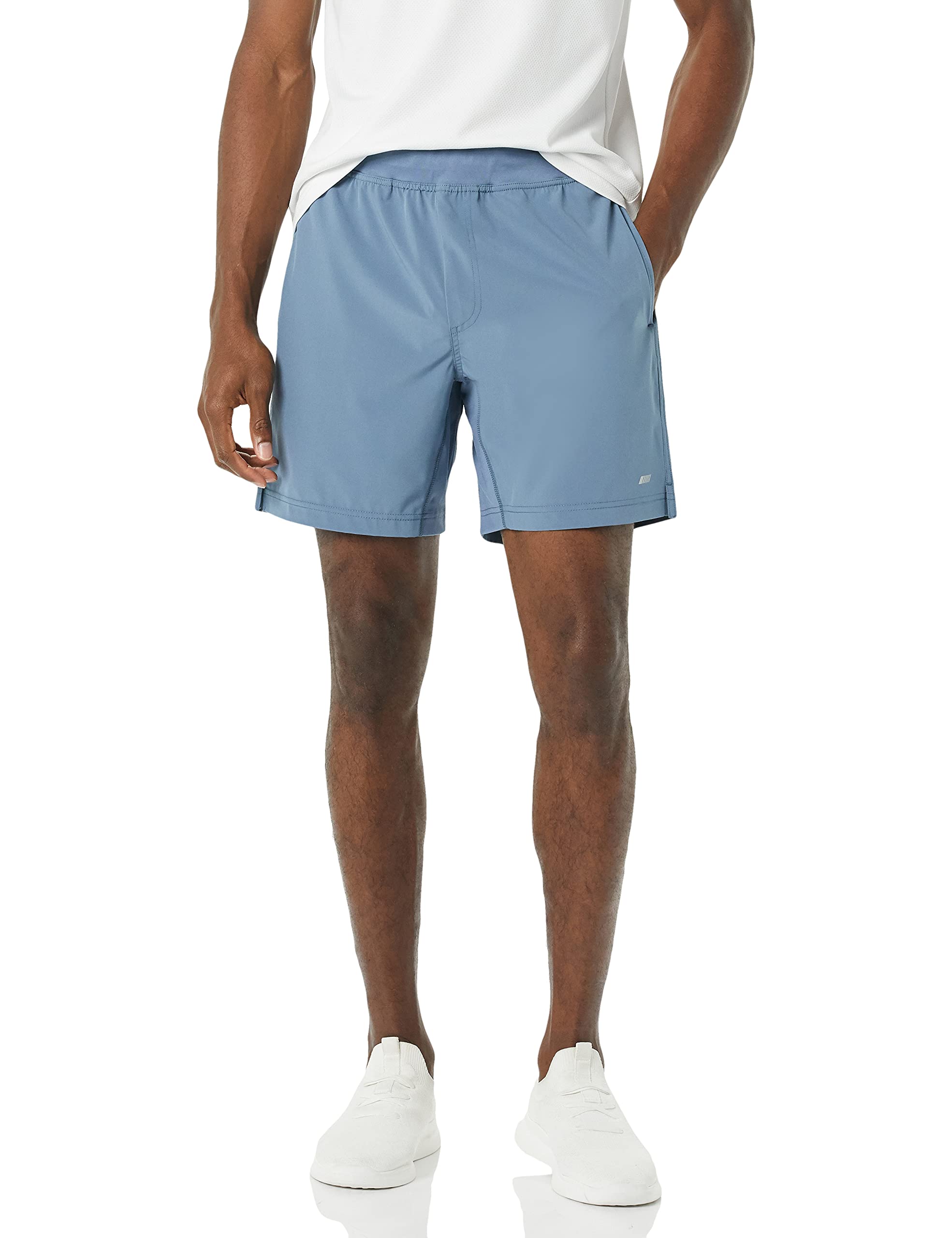 Amazon Essentials Men's Performance Stretch Woven 7" Training Short - Discontinued Colors, Deep Blue, Medium