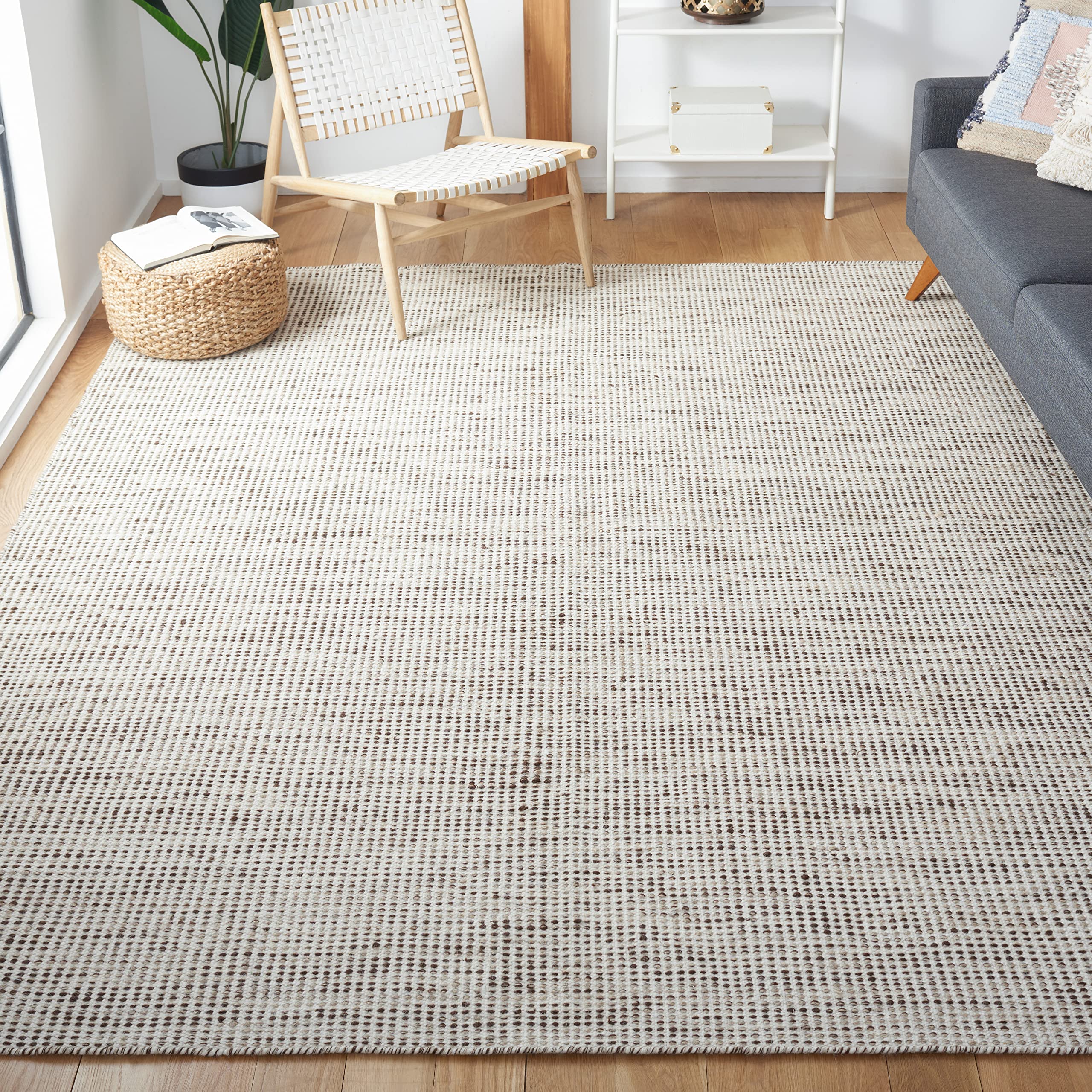SAFAVIEH Vermont Collection Area Rug - 9' x 12', Brown & Ivory, Handmade Wool, Ideal for High Traffic Areas in Living Room, Bedroom (VRM805T)