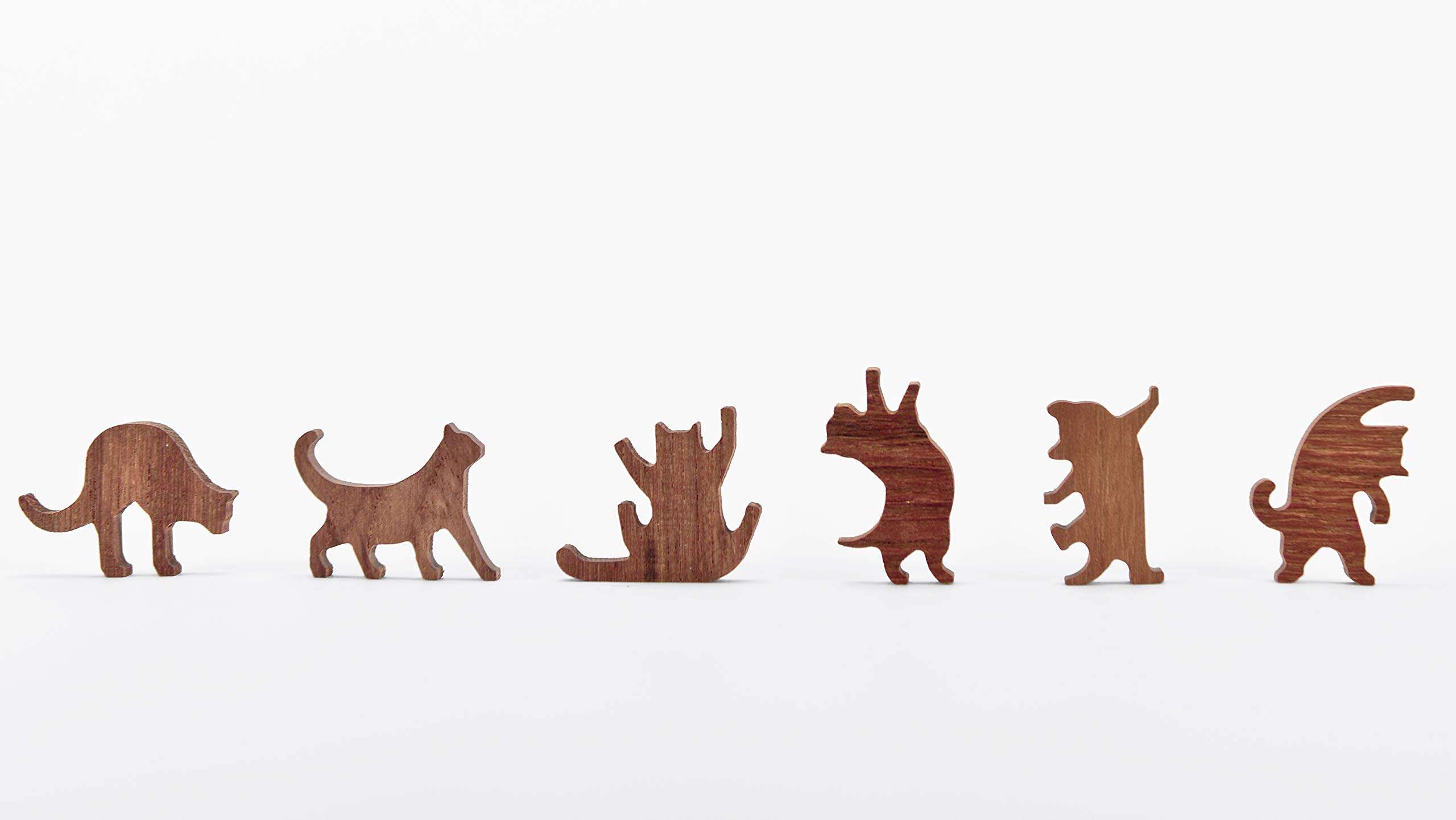 COMMA Wooden Cat Pile Set #3 (Green Thread, 6 Kittens)
