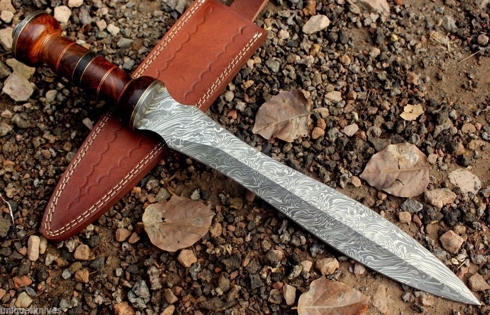 Wilson Roy Custom Hand Made Damascus Steel Dolch Greek Knife Roman Gladius Knife/Sword Gladiator Knife