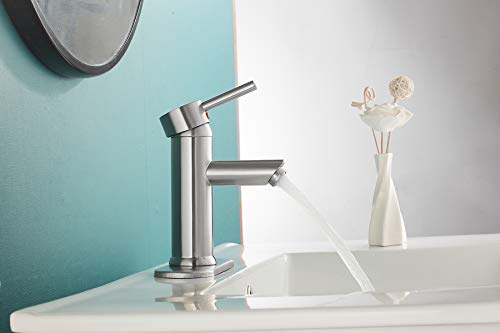 Bathroom Sink Faucet Brushed Nickel Single Hole One Handle Aerator Spout Sink Vanity Bath Lavatory Commercial Basin Faucet with Deck Plate Include PoP Up Drain with Overflow
