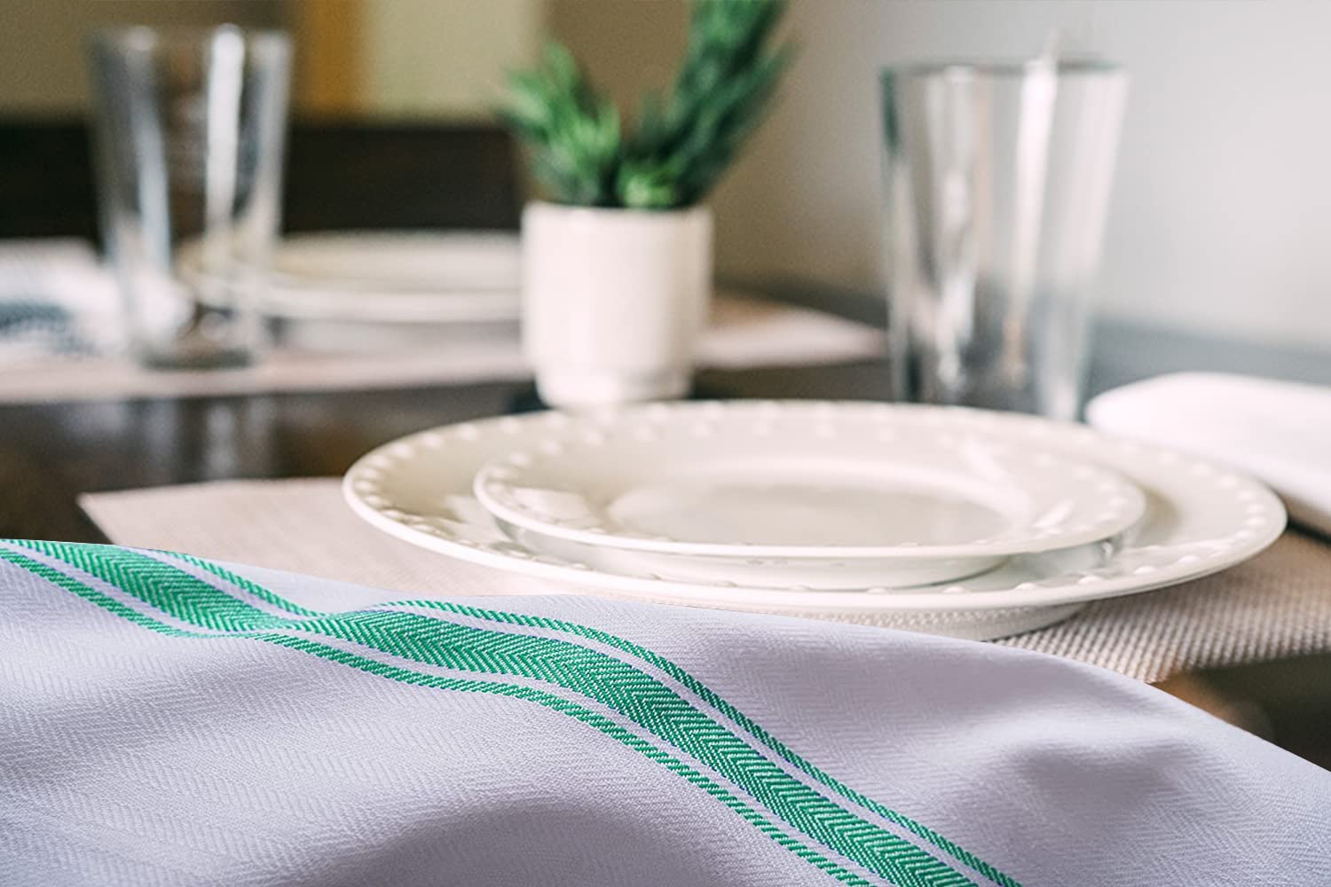 Avalon Dish Towels Set (Value Pack of 15) Size 15x25 Inch, 100% Cotton Soft & Absorbent Linen Kitchen Towels, Tea Towels, Reusable Cleaning Cloths for Household Cleaning (Green)