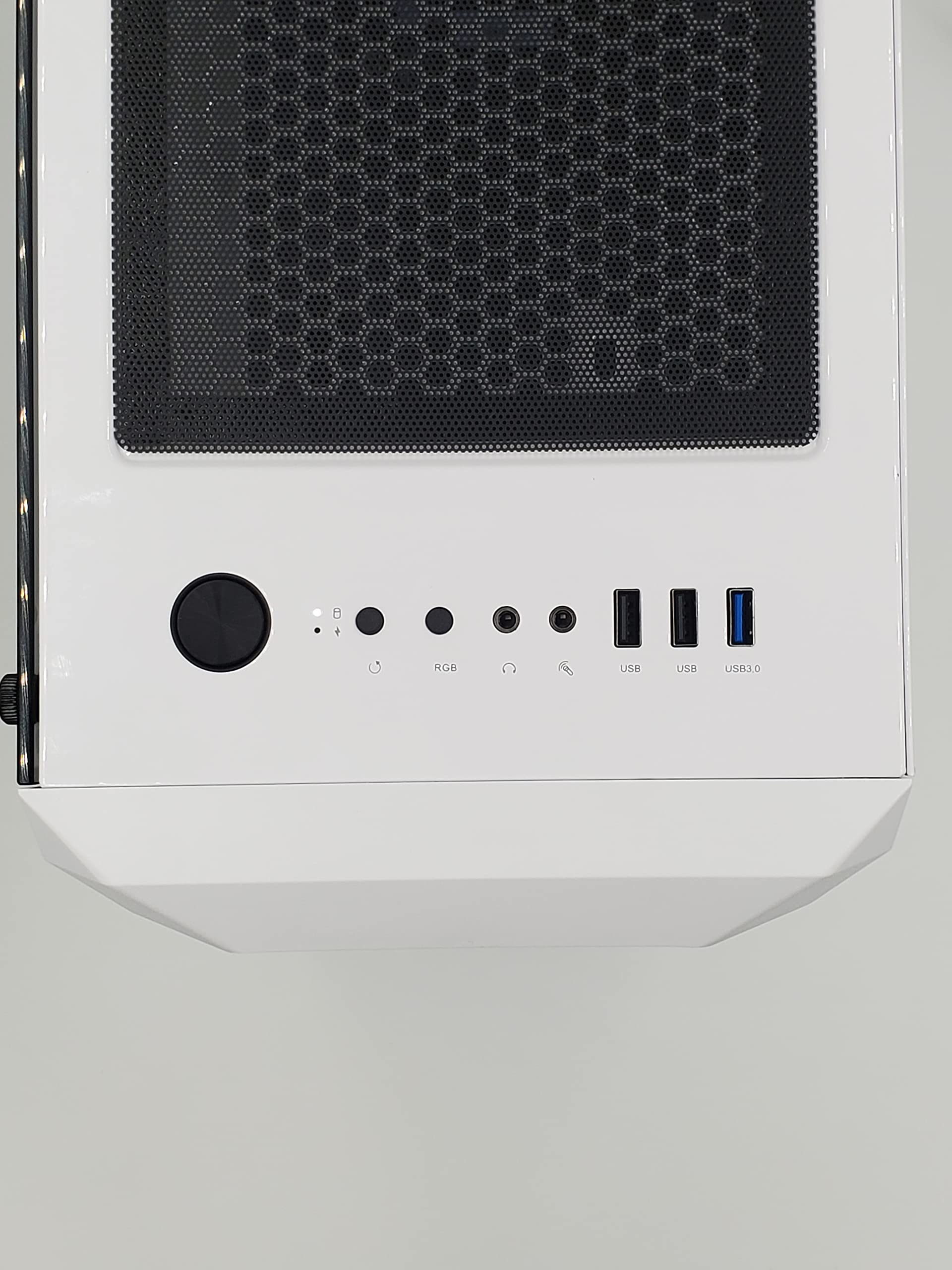 AXIOM GAMING PC, Desktop Computer, Mid Tower, Intel i5, 8 gb Memory, 512 gb SSD, GTX 650, Wi-Fi, Windows 10 (White)