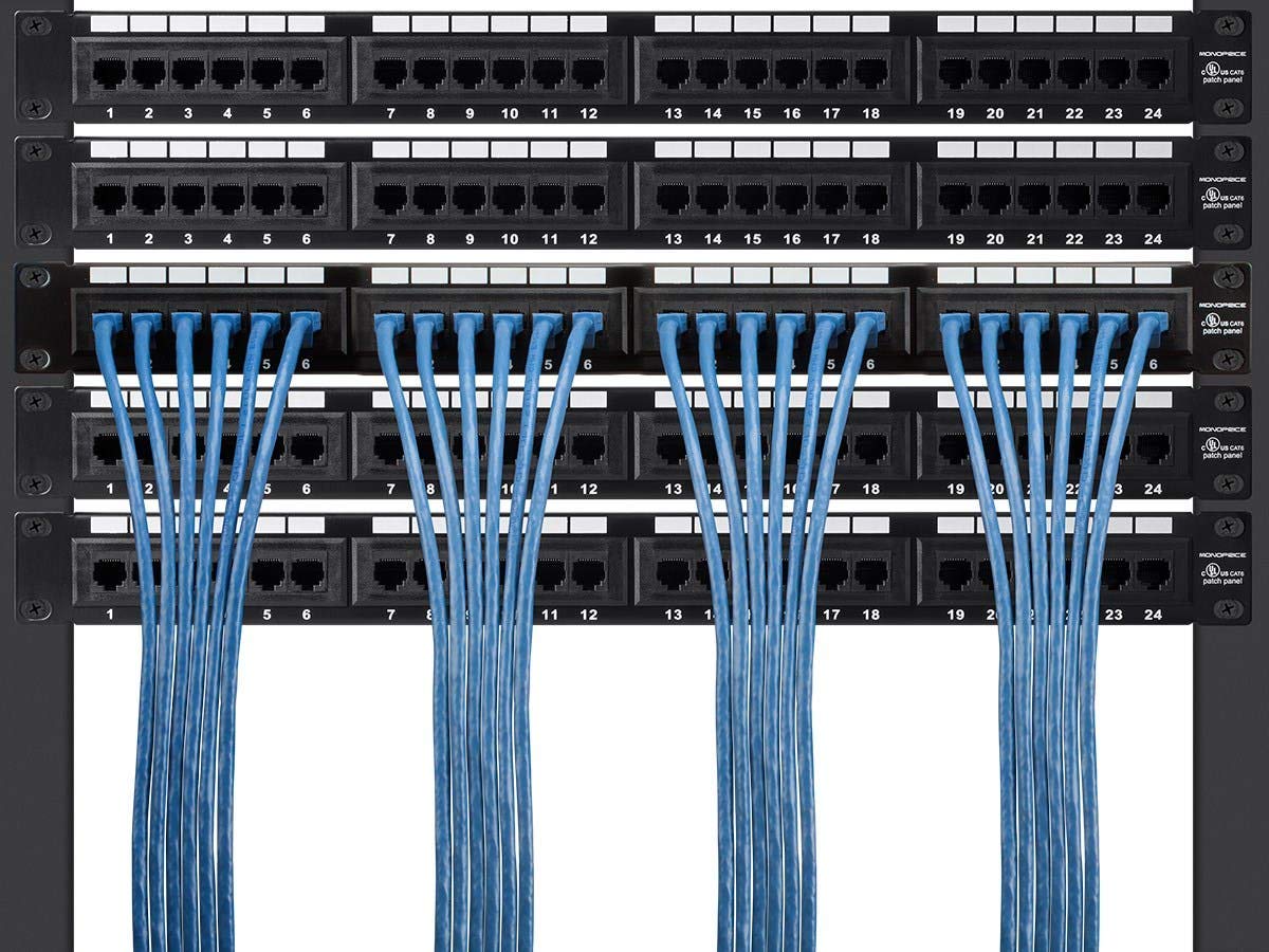Monoprice Cat7 Ethernet Patch Cable - Flexboot RJ45, Stranded, 600Mhz, S/FTP, CMX, 26AWG, 100 Feet, Blue - Entegrade Series