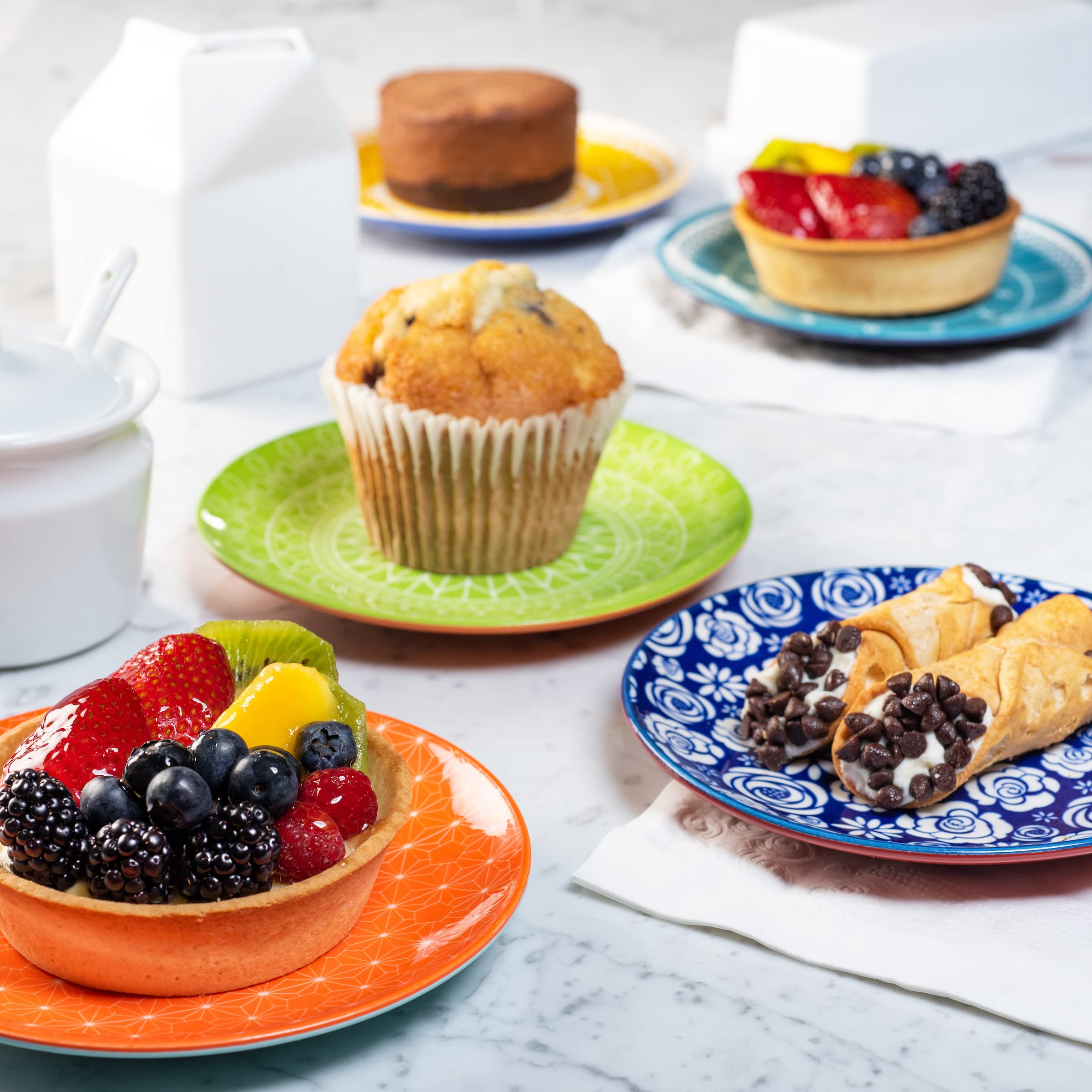 Annovero Bundle - Dessert Plates, Pasta Bowls. Cute and Colorful Stoneware Dishes for Kitchen, Microwave and Oven Safe. Bundle