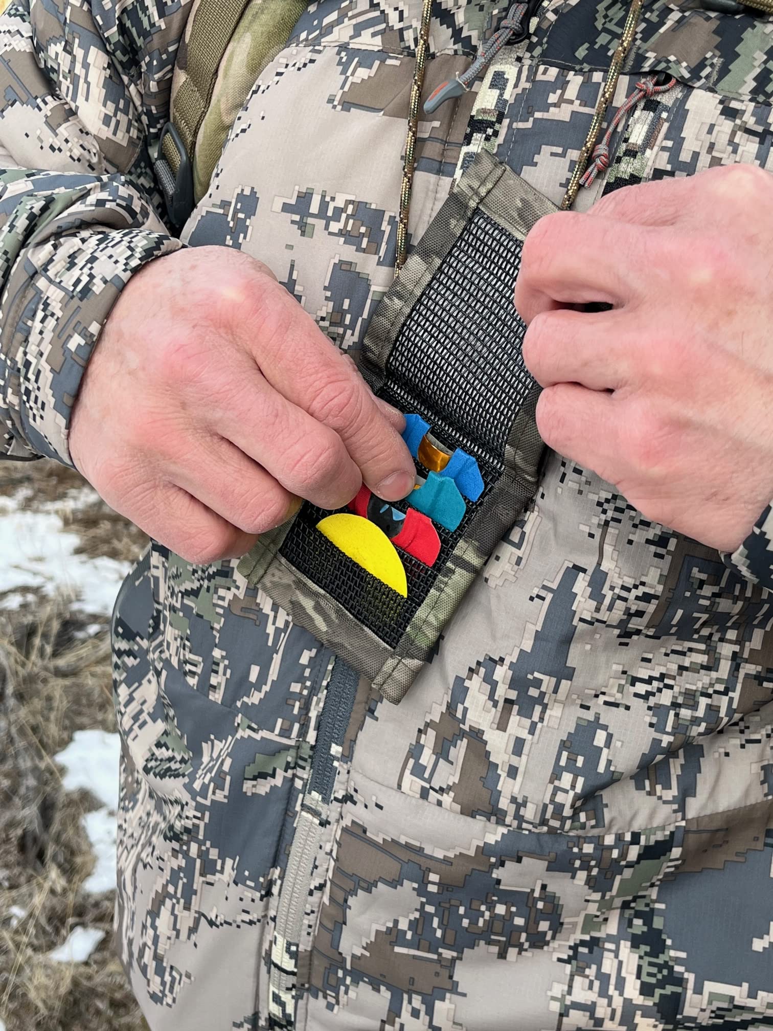 Bend-Able Guide Express Hold 6 Diaphragm Mouth Reeds for Elk, Turkey and Coyote Callers