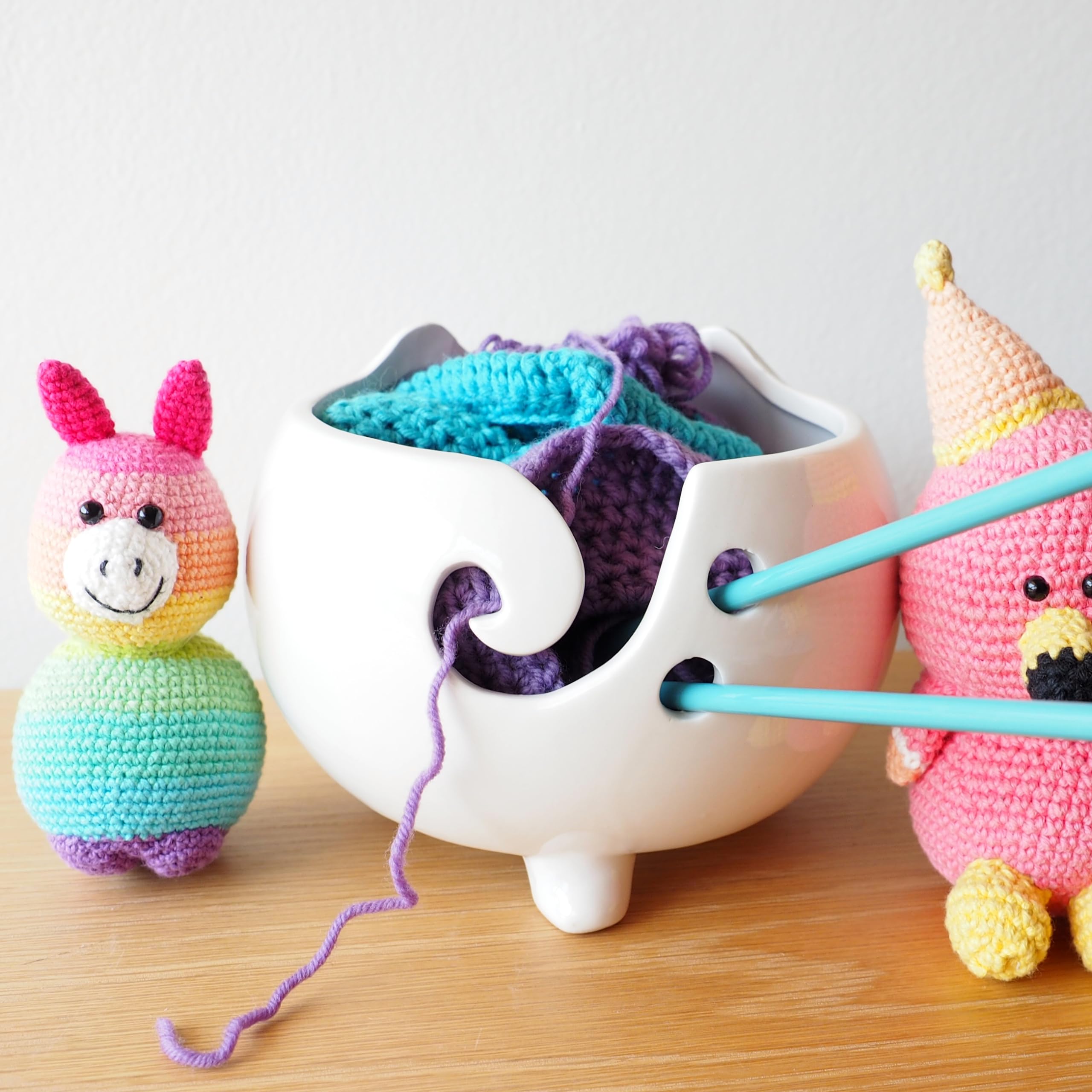 Cat Yarn Bowl for Knitting - Cute Ceramic Knitting Bowl Extra Large - Ceramic Yarn Bowl Crochet Accessories Yarn Holder Storage Gift for Knitters Funny