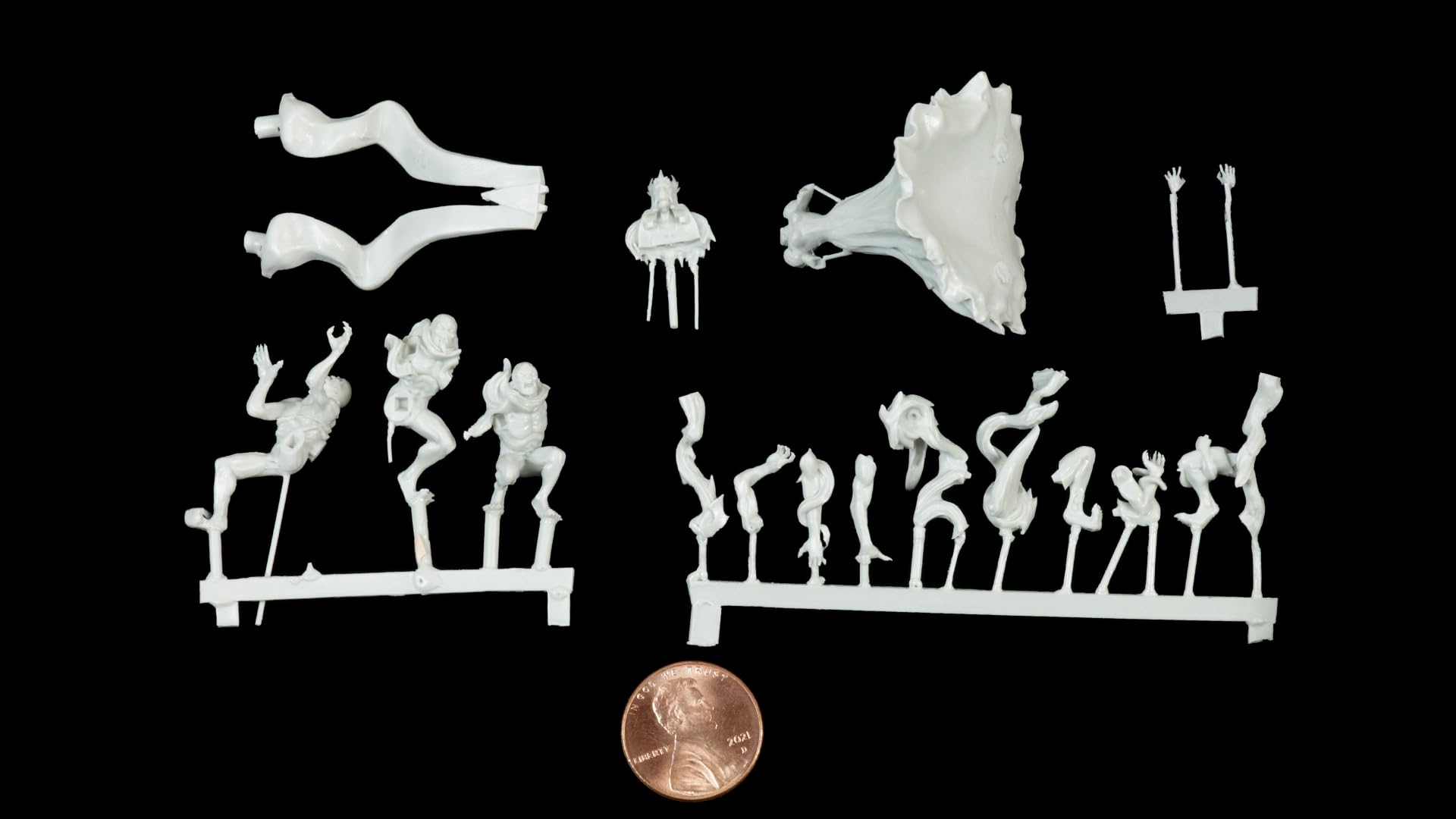 DUNGEON CRAFT Unpainted Miniatures, Compatible with DND, RPG, Tabletop Games, Roleplaying Figures for Your Dungeons & Dragons Quest, Mini Gaming Action Figures (Alenthriel- Mistress of Brutality)