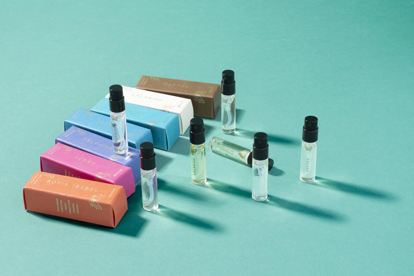 DefineMe Mini Perfume Gift Set, Pack of 7 Scents, Natural Perfume Mists for Women, Petite Discovery Kit Sampler