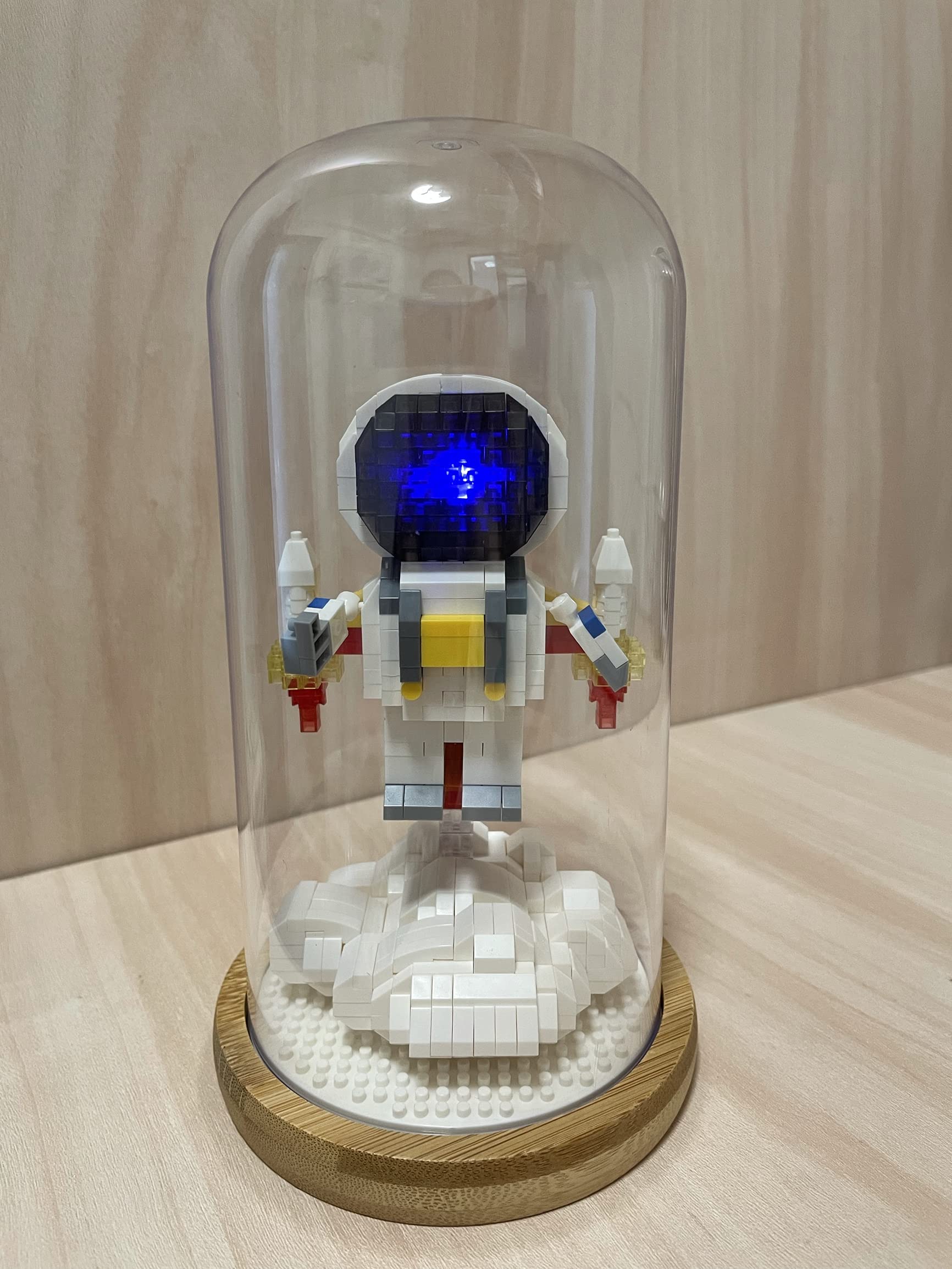 Uvini Building Blocks Astronaut Model with Light STEM Building Toy Micro Blocks for Adults or Teens Gifts Spaceman Mini Blocks Set DIY Bricks Toys 708PCS (Dust-Proof Dome Included) (00864)