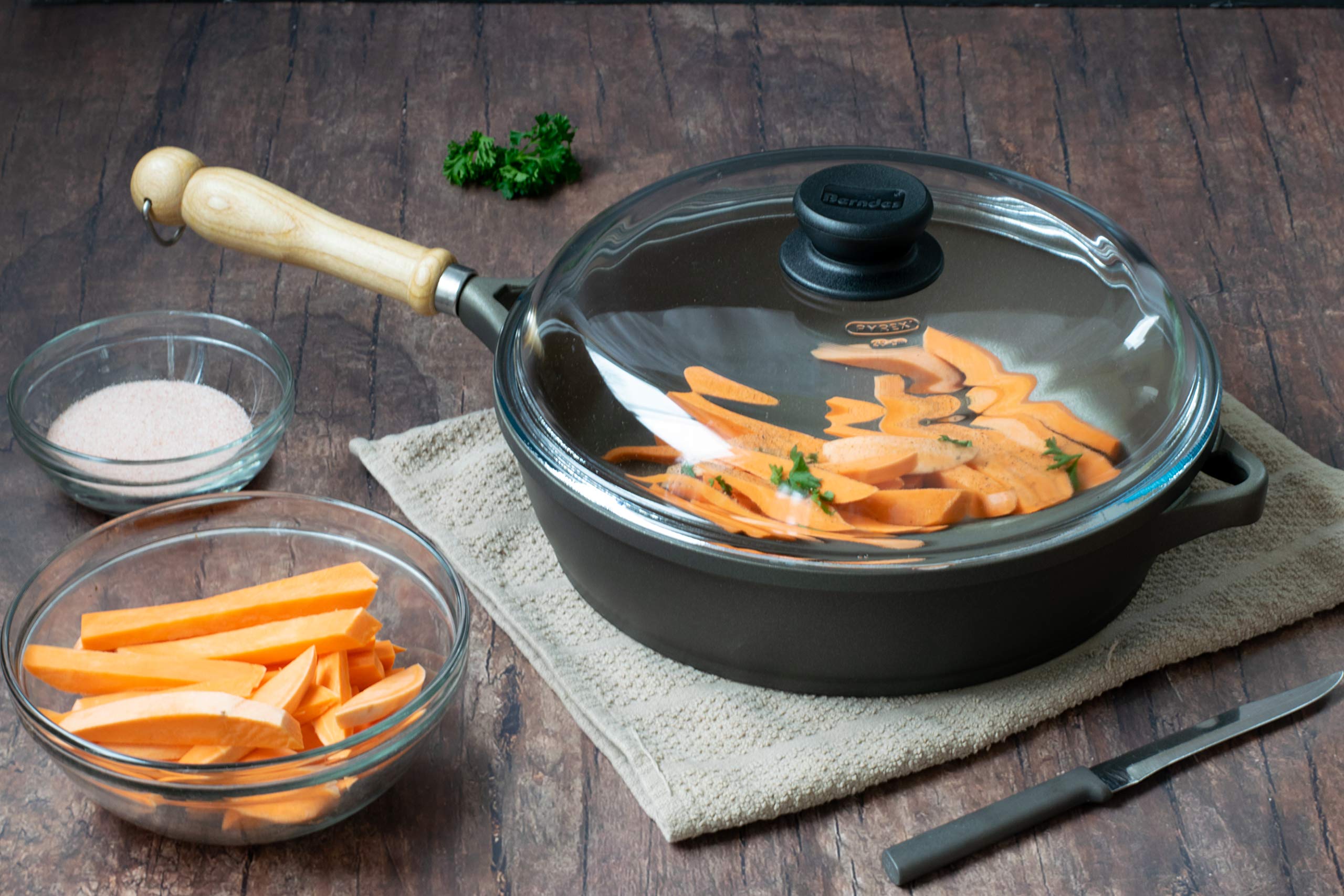 Berndes Tradition Non-Stick Sauté Pan with Glass Lid 4.25-Quart