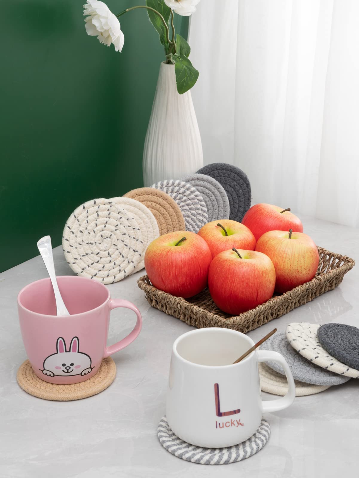 Boho Drink Coasters & Seagrass Basket Holder Set, 6 Styles 12 Pcs Handmade Braided Absorbent Coasters for Drinks, Hand Woven Seagrass Wicker Basket, Heat-resistant Woven Coasters for Table Home Decor