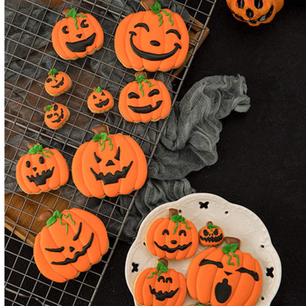BakingWorld Pumpkin Cookie Cutter Set - 5 Piece Different Sizes Pumpkin Shapes Stainless Steel Fondant Cutters Mold for Halloween and Fall Thanksgiving Day Pumpkin Pie Decoration