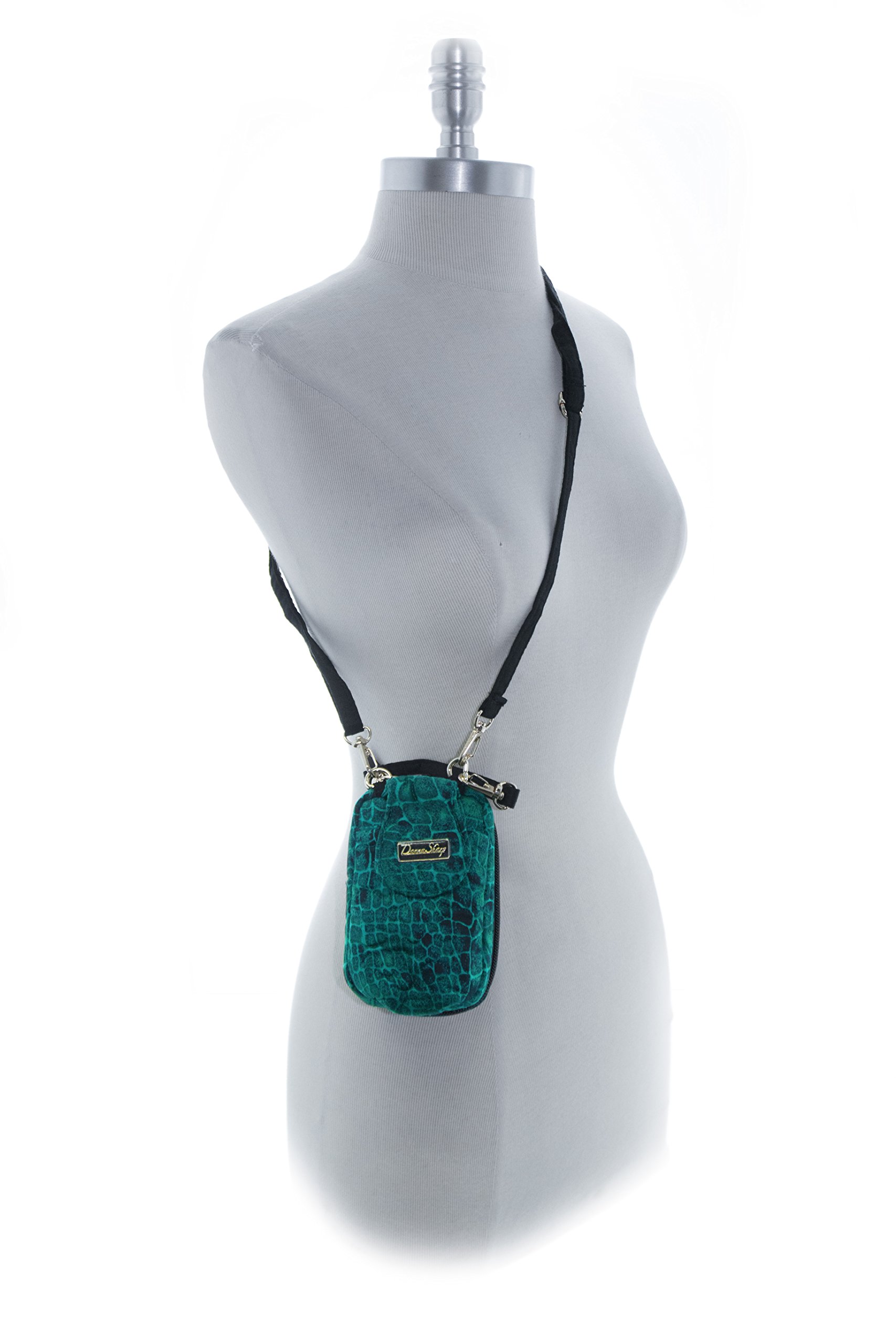 Donna Sharp Jade Cell Phone Purse