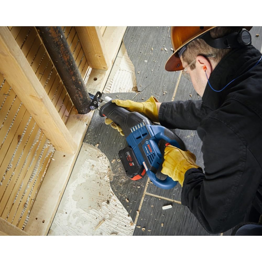 BOSCH GSA18V-125K14A 18V EC Brushless 1-1/4 In.-Stroke Multi-Grip Reciprocating Saw Kit with (1) CORE18V® 8 Ah High Power Battery
