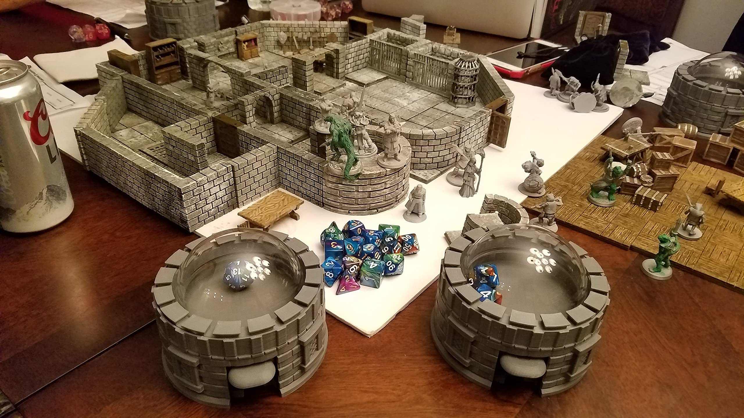 MunnyGrubbers - Castle Dice Popper V2 - Dice Jail - for TTRPG & Board Games - (Random 7PCS D20 Dice Set Included) - Dice Roller - Dice Tower - Dice Holder - Dungeons and Dragons - DND - (Gray)