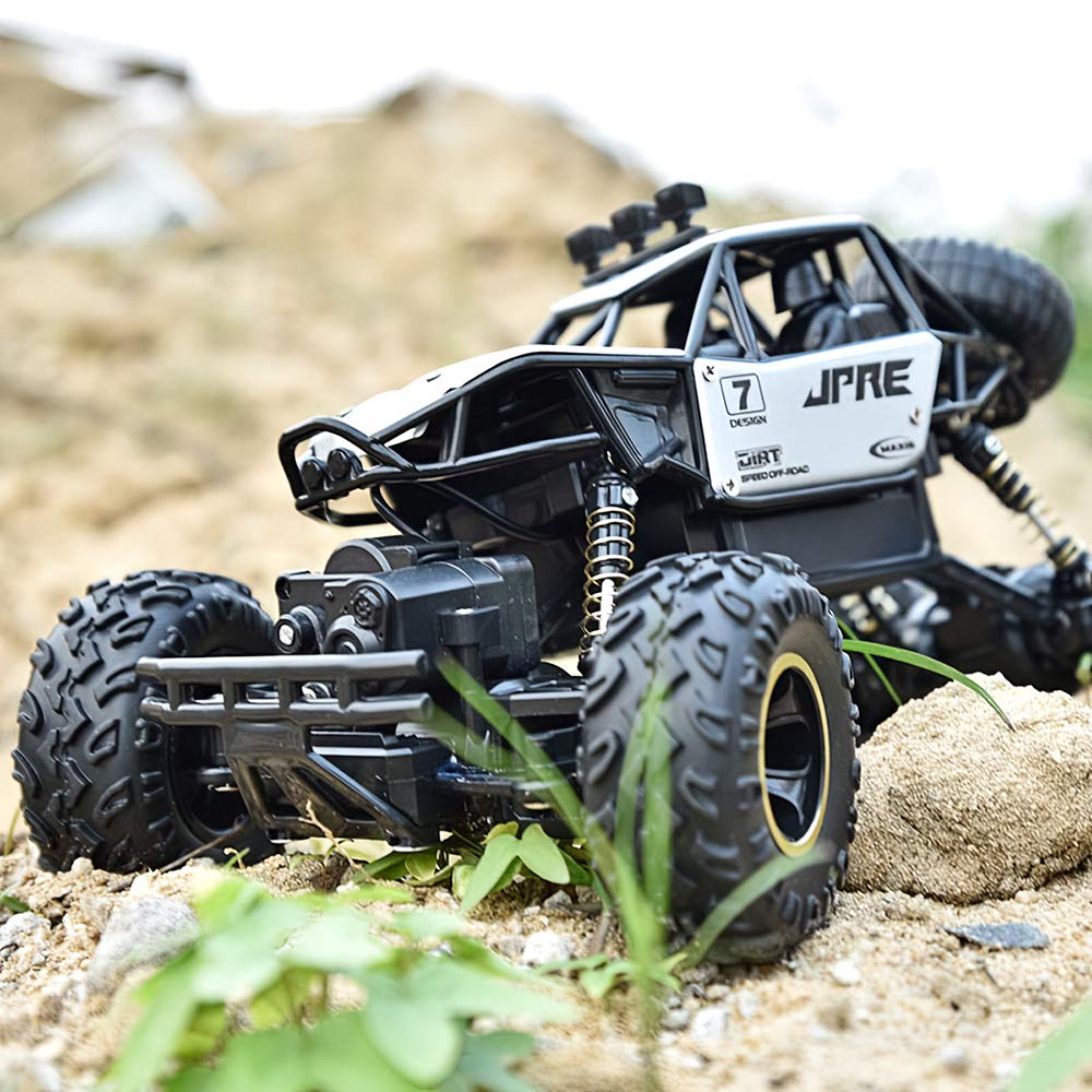 GoolRC 1/16 Alloy RC Car, 2.4GHz Remote Control Buggy, 4WD Off-Road Rock Crawler, 15km/h High Speed Climbling Truck Car RTR for Kids (Silver)