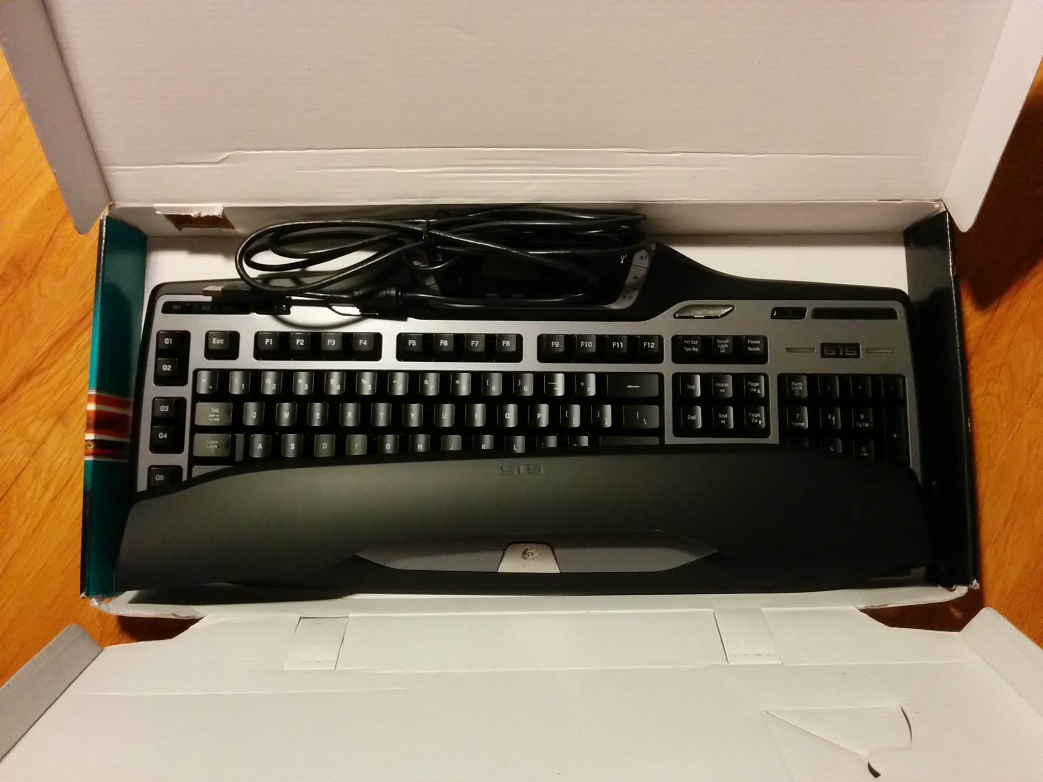 Logitech G15 Gaming Keyboard (Black)