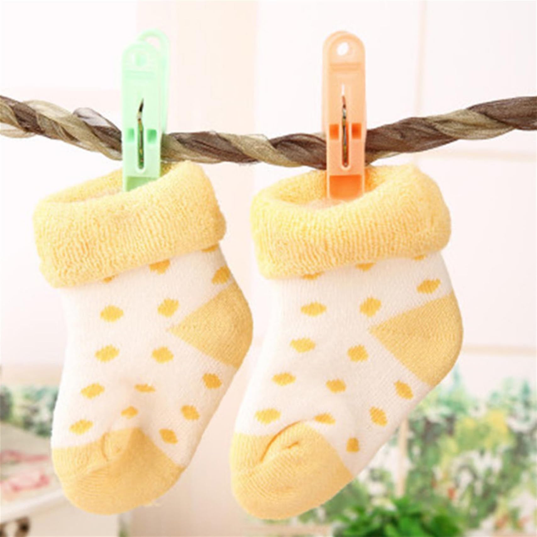 CHUXI 20Pcs Colorful Plastic Clothespins - Heavy Duty Laundry Clothes Pins Clips with Springs,Air-Drying Clothing Pin Set