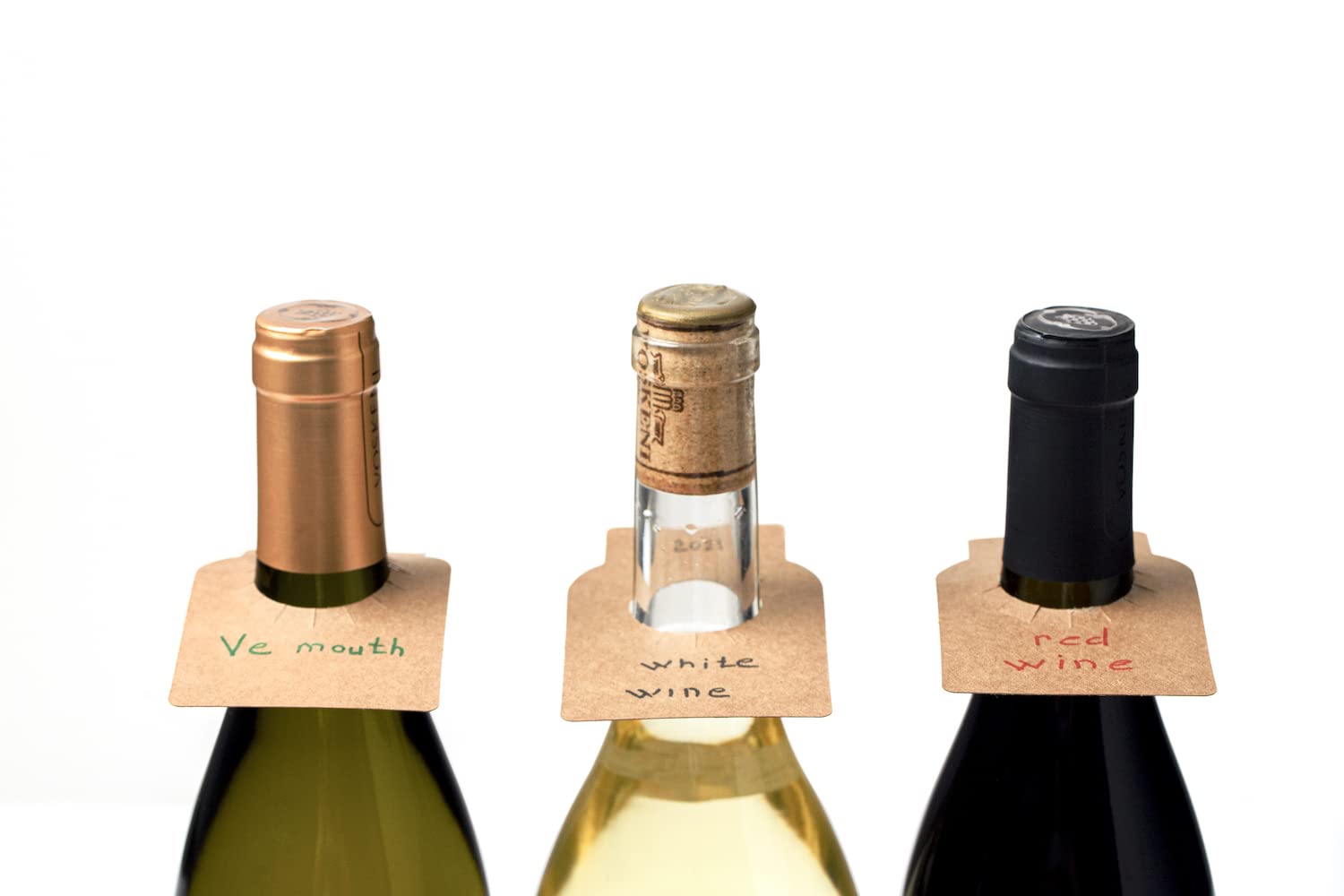 Colibrox Plain Kraft Paper Wine Bottle Tags (200 Pcs) - Durable Blank Wine Bottle Neck Tags, 2¼ x 3½ Inches with 1.1-Inch Hole - Multiuse Brown Kraft Paper Tags - Disposable Wine Vintage Tags