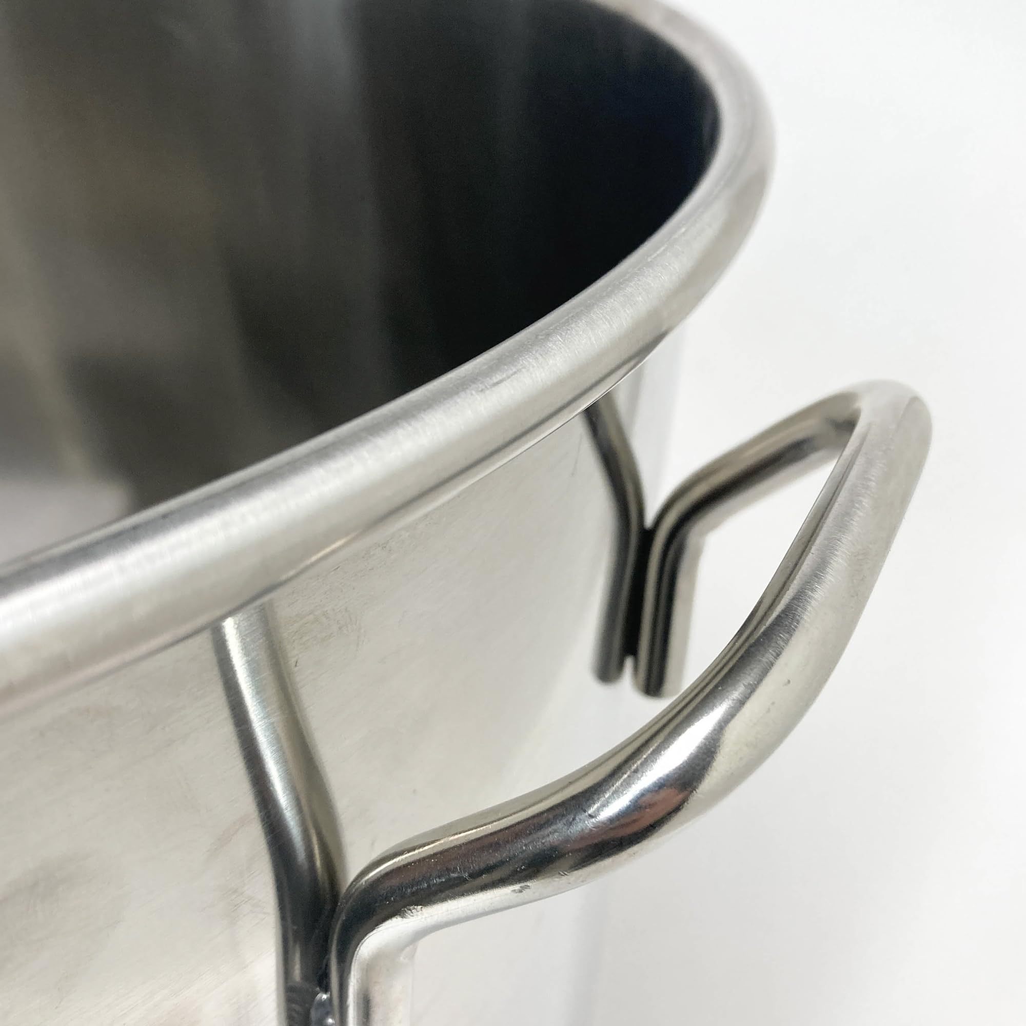 Bayou Classic 1160 62-qt Stainless Stockpot w/Stainless Perforated Basket Features Heavy Welded Loop Handles Domed Vented Lid Perfect For Steaming Boiling Canning and Preserving