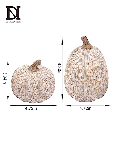 DN DECONATION Thanksgiving Resin Pumpkin Statue, Brown and White Pumpkin Figurine, Faux Decorative Pumpkins for Table Centerpiece, Countryside Autumn Fall, Set of 2, Gift