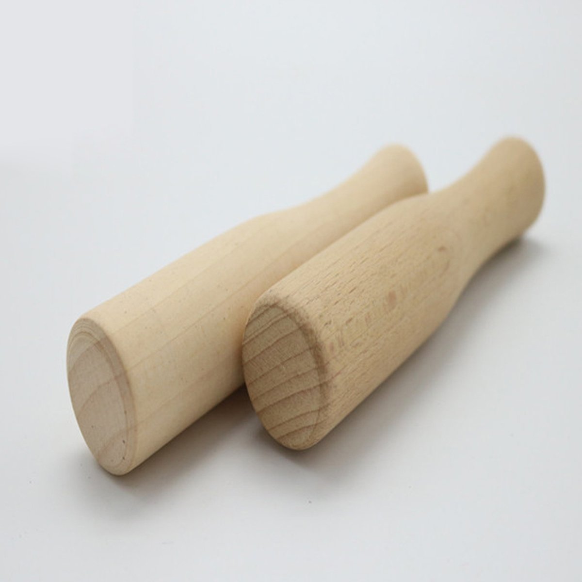 BESTONZON Wooden Muddler Cocktail Muddler Unvarnished Food Grinding Rod for Professional Bartender and Home Use, Mix and Smash Cocktail Ingredients - 14 x 3 x 3cm