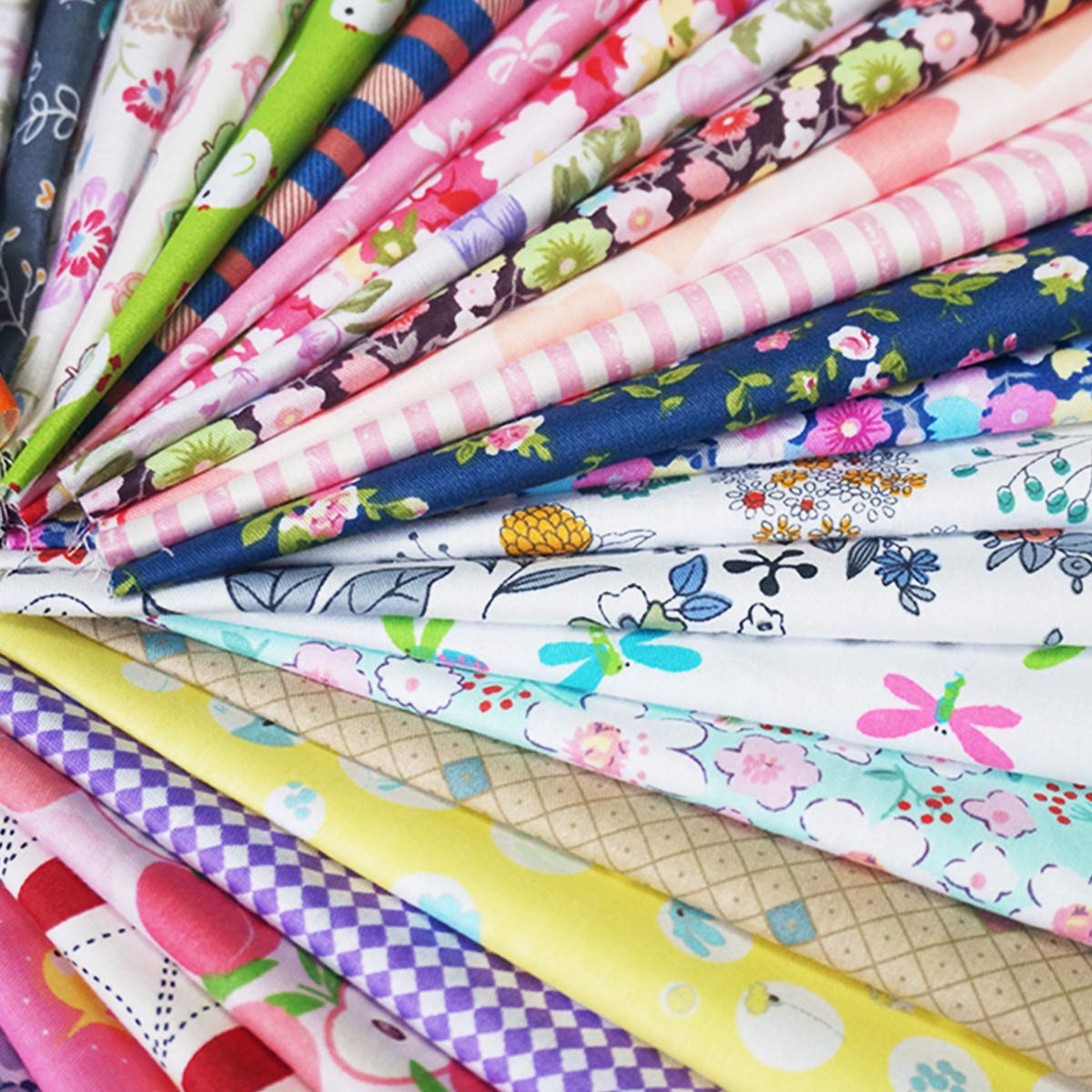 Cotton Fabric Squares Misscrafts 25pcs 30 x 30cm Quilting Fabric Bundle Patchwork Pre-Cut Quilt Squares for DIY Sewing Scrapbooking Quilting Dot Pattern