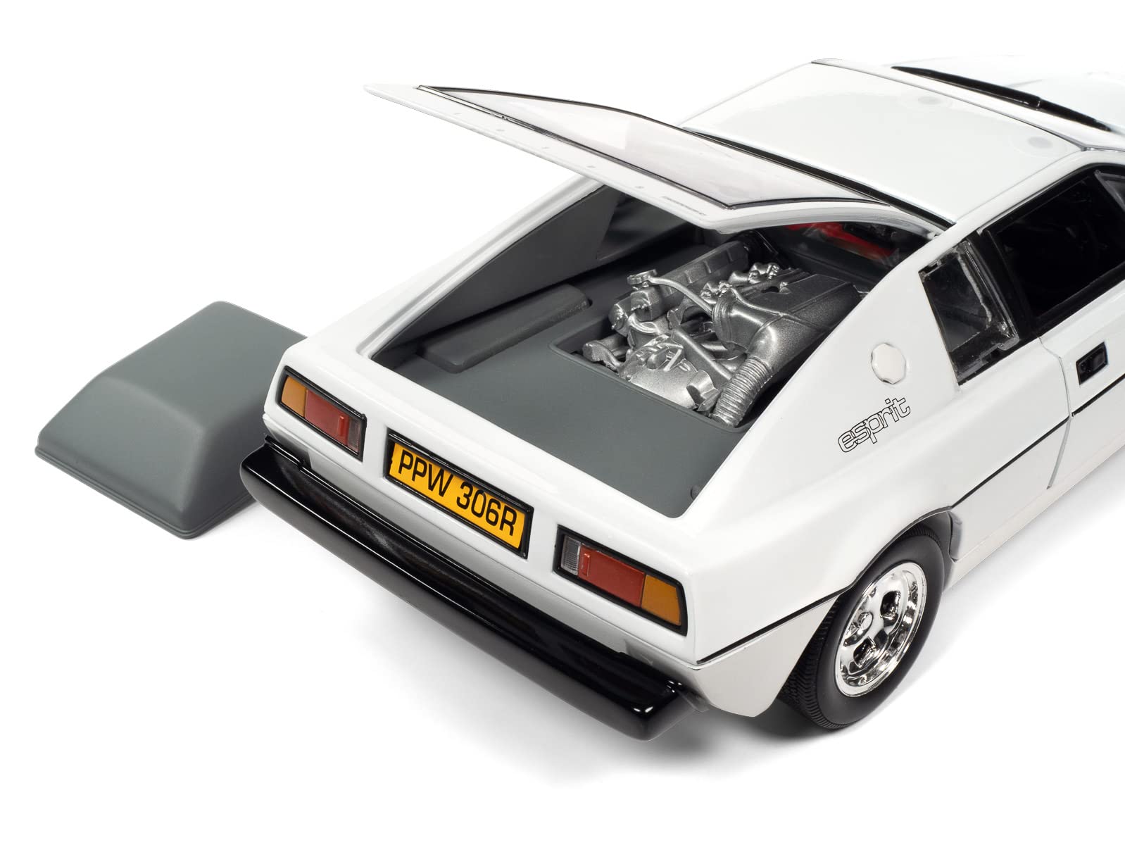 Auto World 1971 Lotus Espirit Series 1 (The Spy Who Loved Me) 1:18 Scale Diecast Model