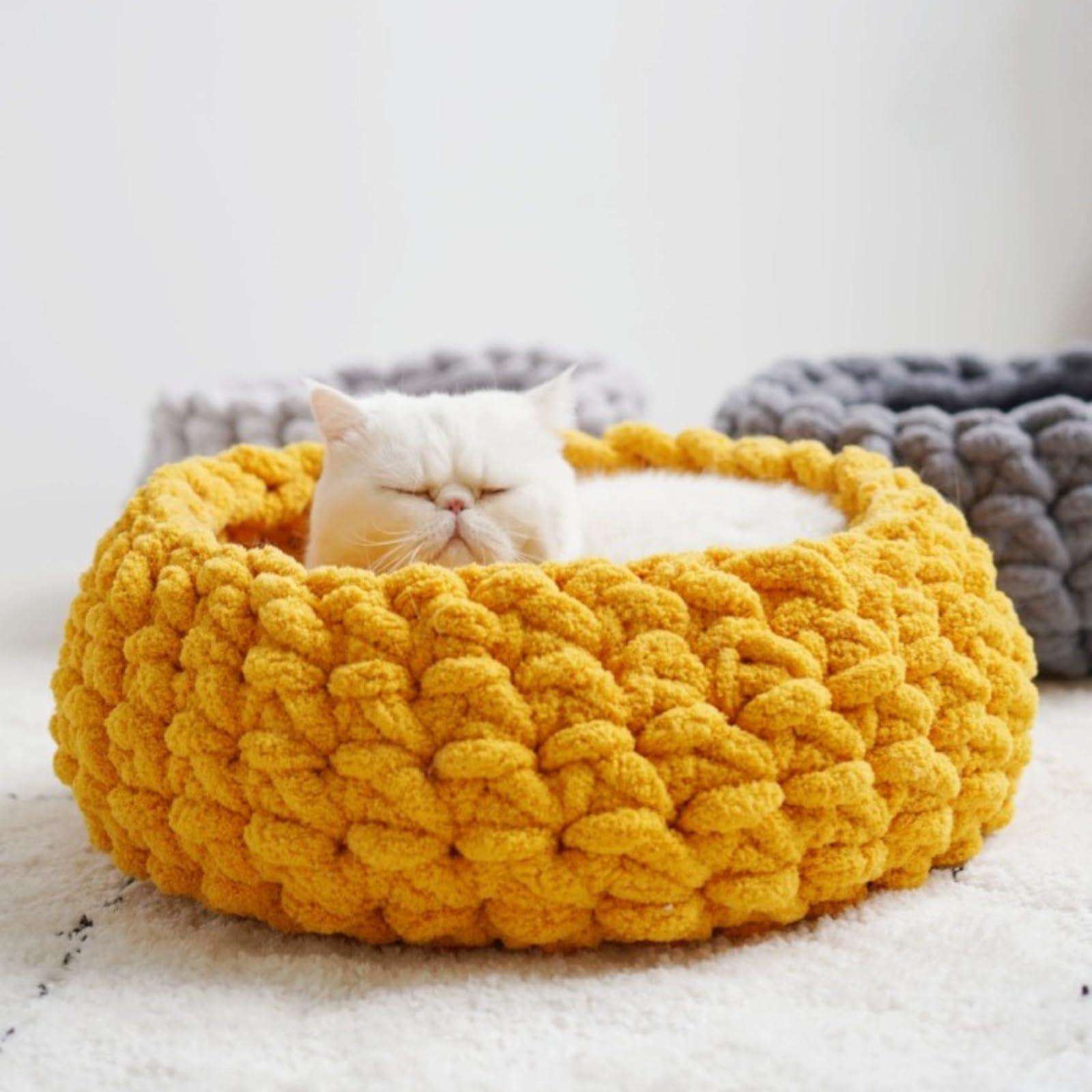 Cat Nest Bed – Premium Handwoven Washable Extra Soft and Warm Indoor House Furniture (Cloud White,Medium)