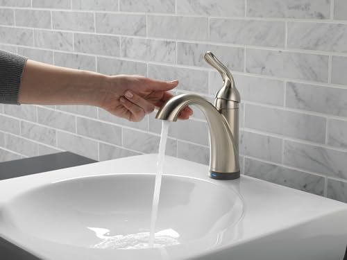 Delta Faucet Lahara Bronze Bathroom Faucet, Single Hole Bathroom Faucet, Single Handle, Diamond Seal Technology, Drain Assembly, Venetian Bronze 538T-RB-DST