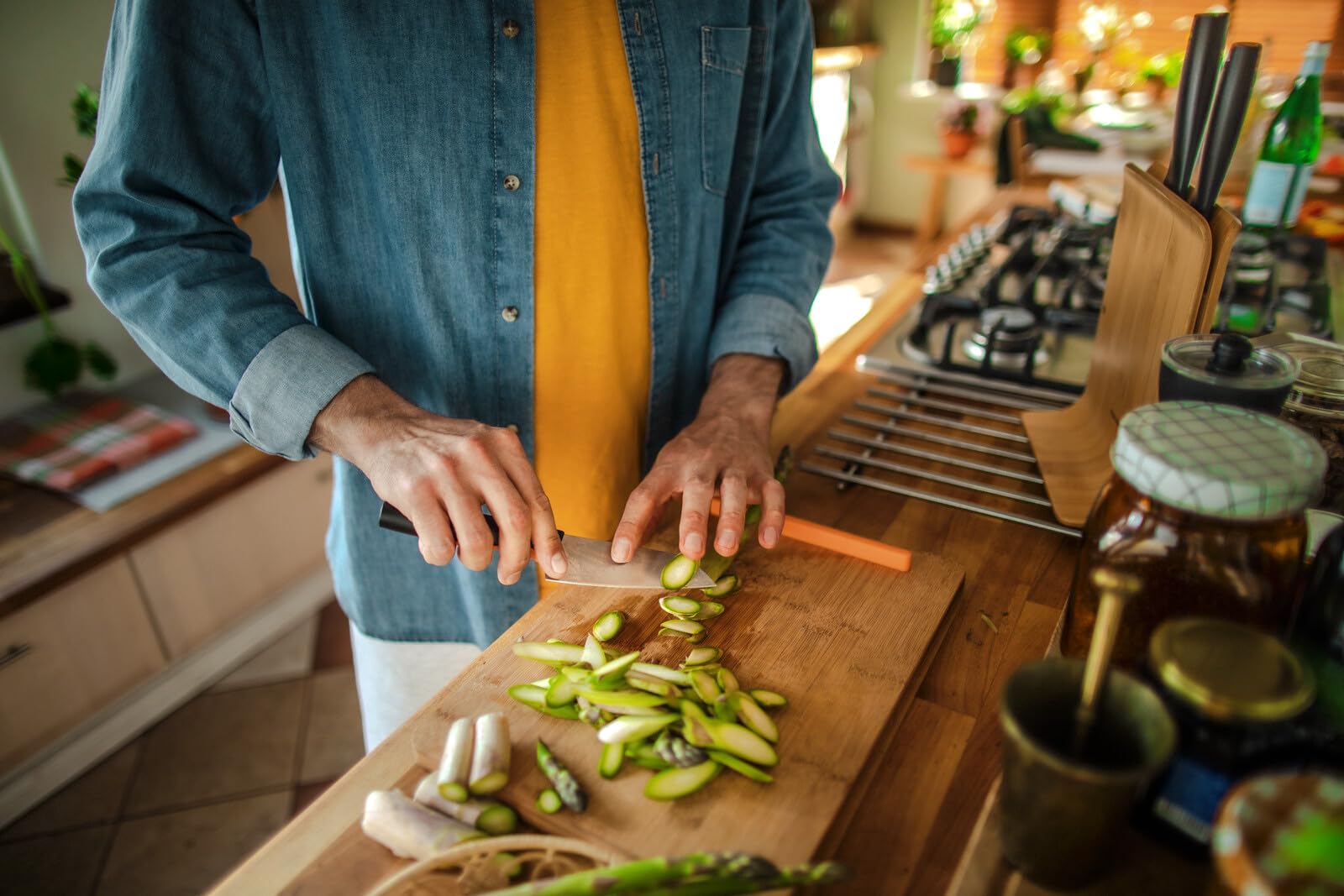 Fiskars Chef's Knife, Small, Functional Form, Total Length: 24 cm, Japanese Stainless Steel/Plastic, 1057541