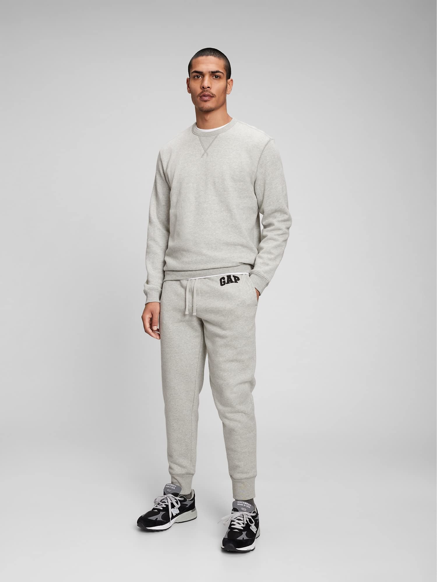 GAP Mens 2-Pack Logo Jogger Sweatpants, Multi, Small US