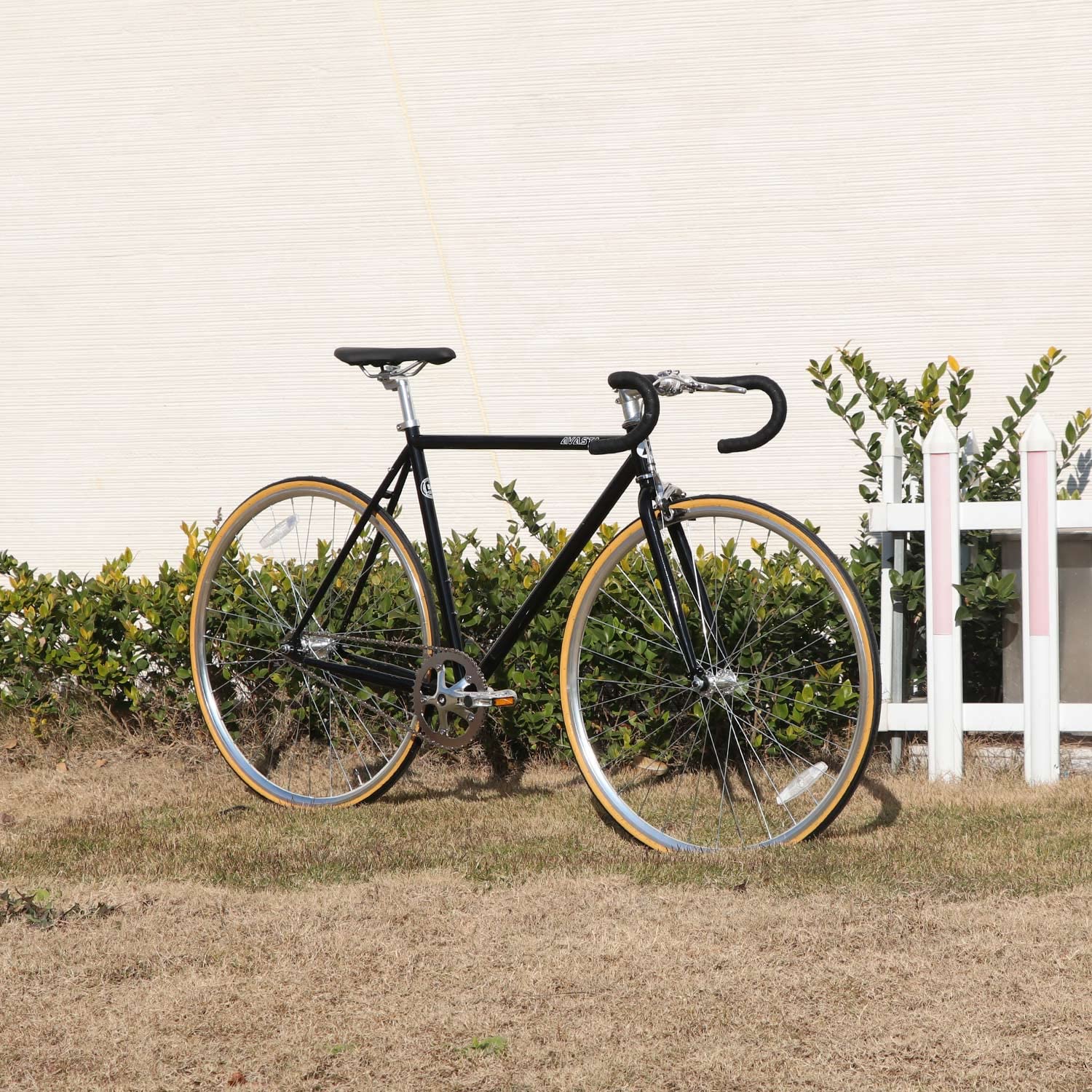AVASTA Drop DAR Single-Speed Fixed Gear Urban Commuter Fixie Road Bike with Front Brake Lightweight Riding Black 54