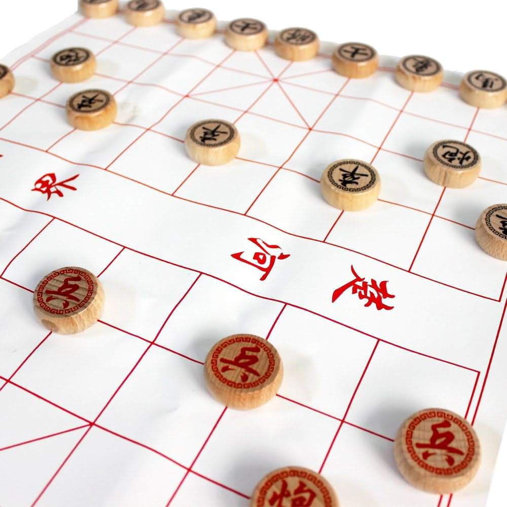 GoodPlay Beechwood Chinese Chess Set Xiangqi Travel Games Sets with Leather Chessboard in a Hard Paper Box